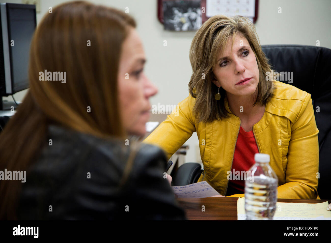 COLD JUSTICE,(from left): Yolanda McClary, Kelly Siegler, (Season 1 ...