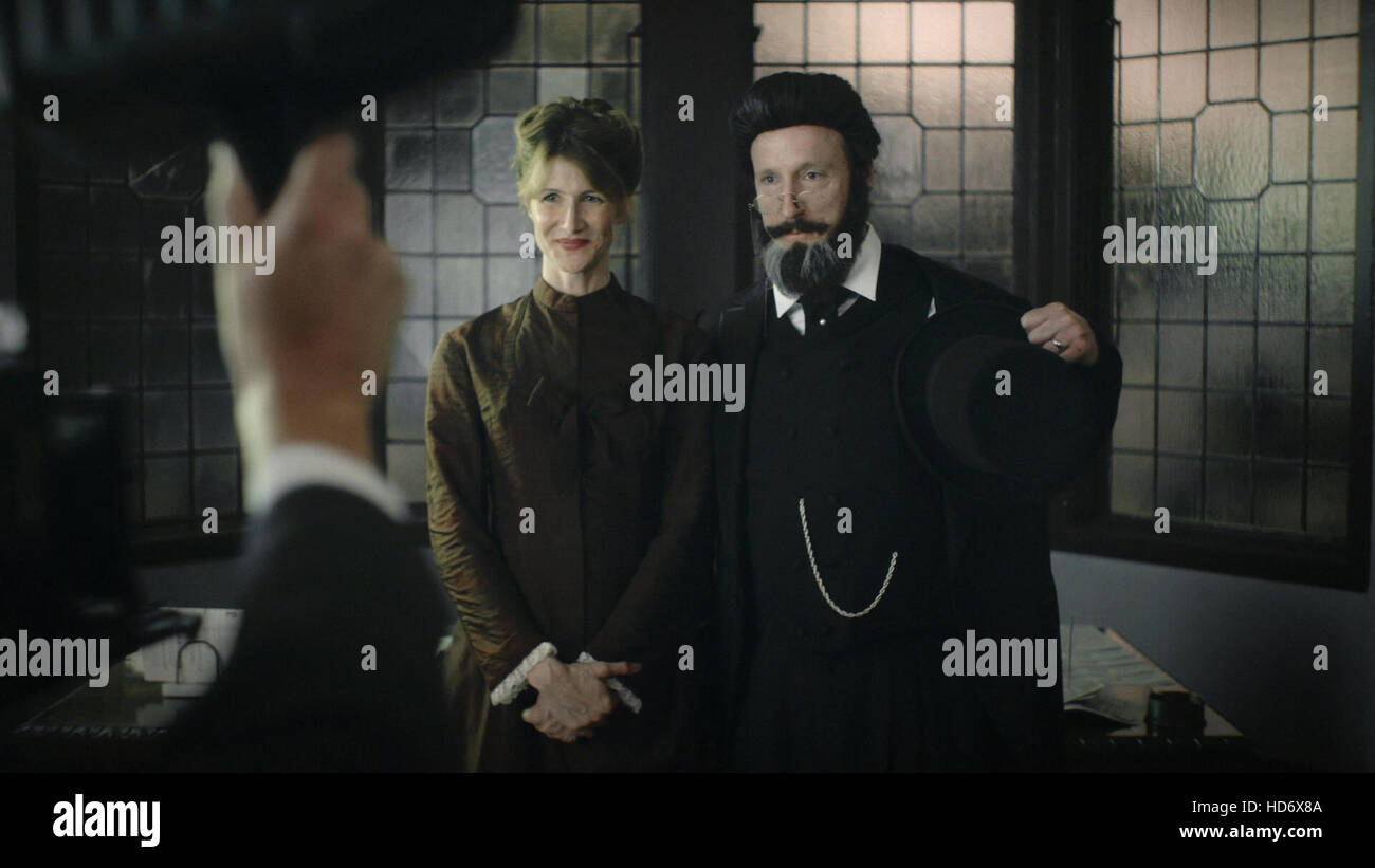 DRUNK HISTORY, l-r: Laura Dern (as Nellie Bly), Matt Walsh (as Joseph ...