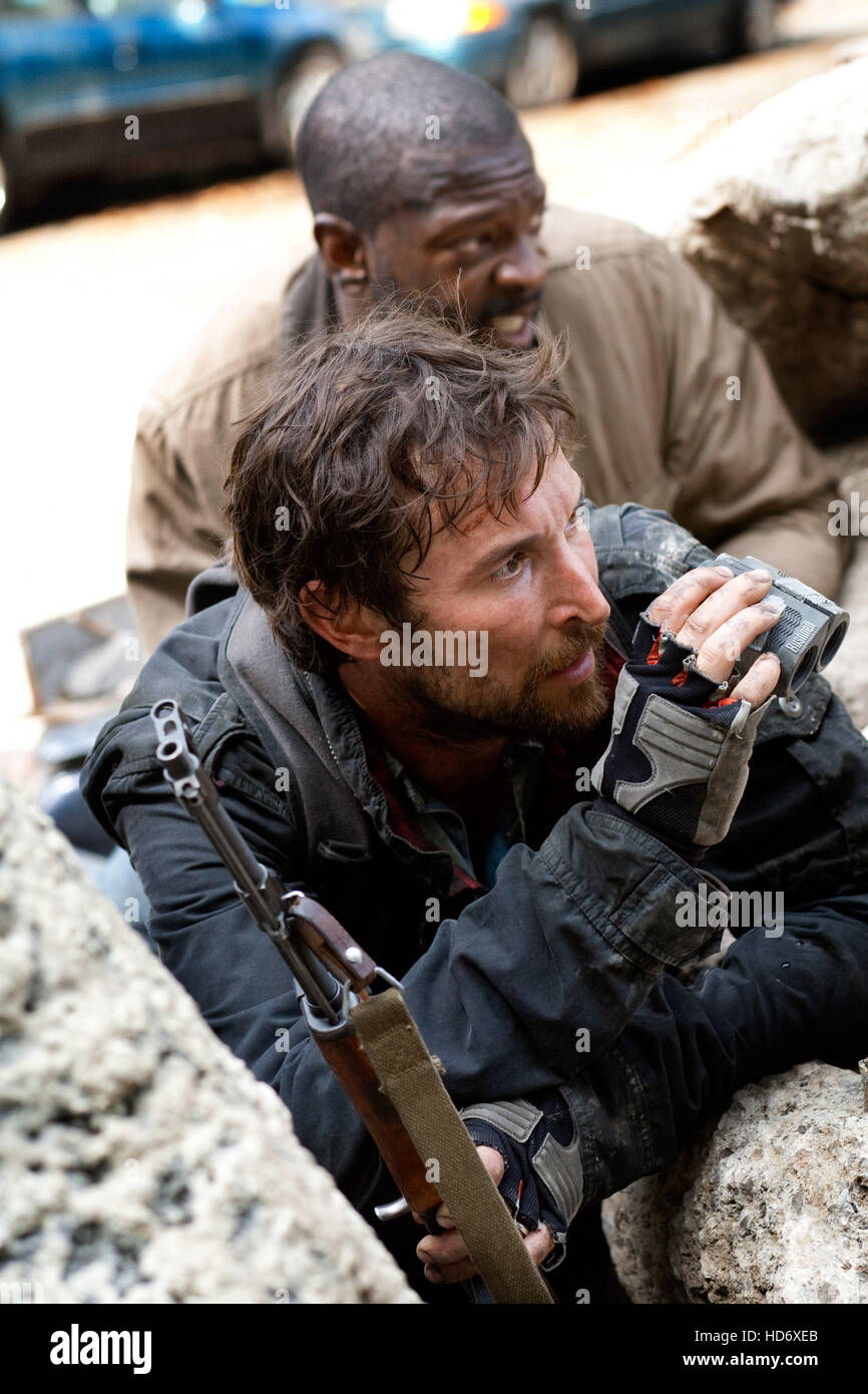 FALLING SKIES, (from left): Noah Wyle, Martin Roach, 'Prisoner of War ...