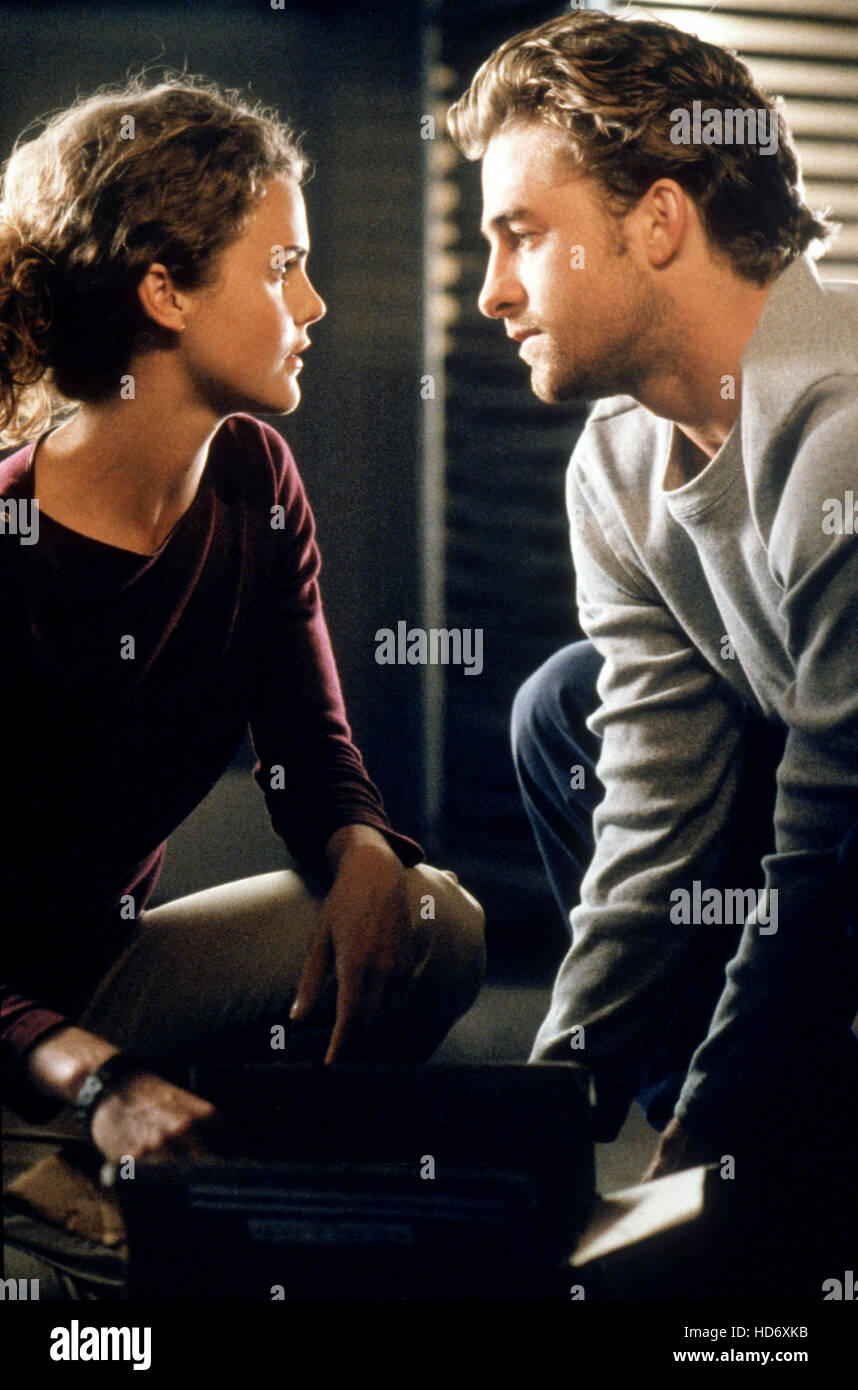 FELICITY, Keri Russell, Scott Speedman, (Season 1), 1998-2002 ...