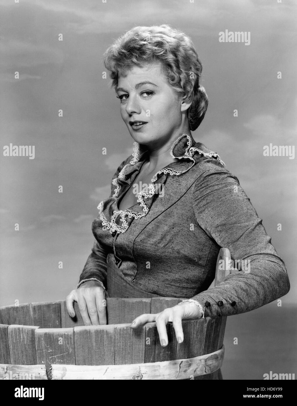 WAGON TRAIN, Shelley Winters, ('The Ruth Owens Story,' season 1, episode 4, aired October 9 ...