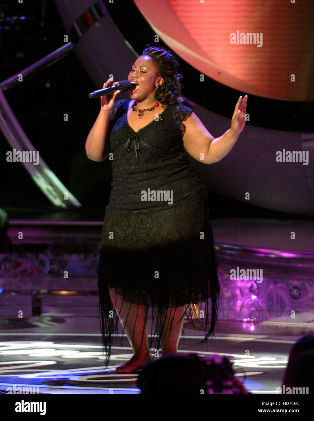 AMERICAN IDOL 5, contestant Mandisa (aka Mandisa Hundley), (Season 5 ... AMERICAN IDOL 5, contestant Mandisa (aka Mandisa Hundley), (Season 5 ...
