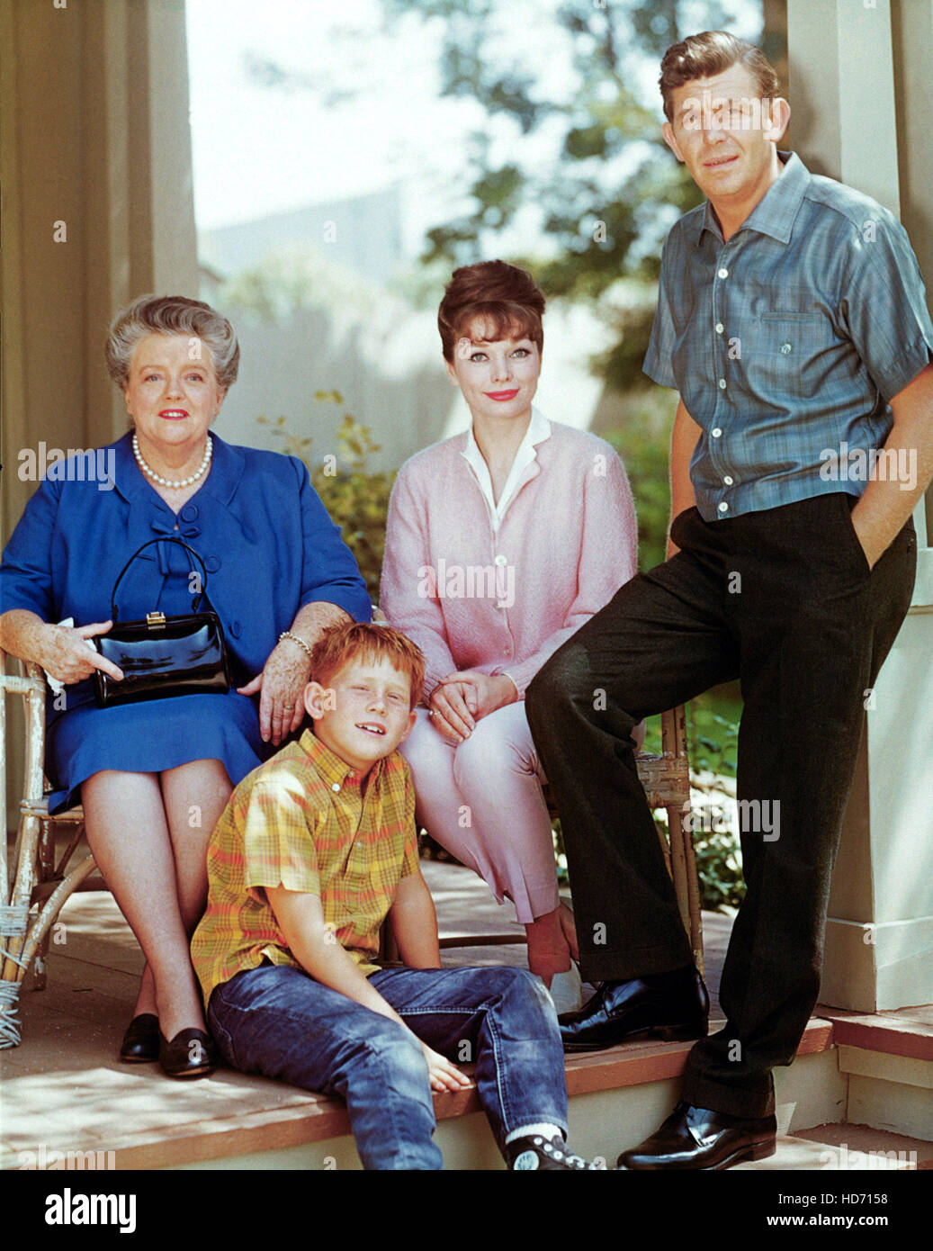 THE ANDY GRIFFITH SHOW, Frances Bavier, Ron Howard, Aneta Corsaut, Andy ...
