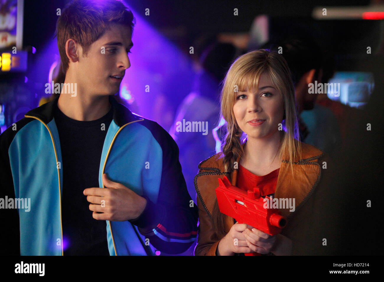 BEST PLAYER, (from left): Jean-Luc Bilodeau, Jennette McCurdy , 2011 ...