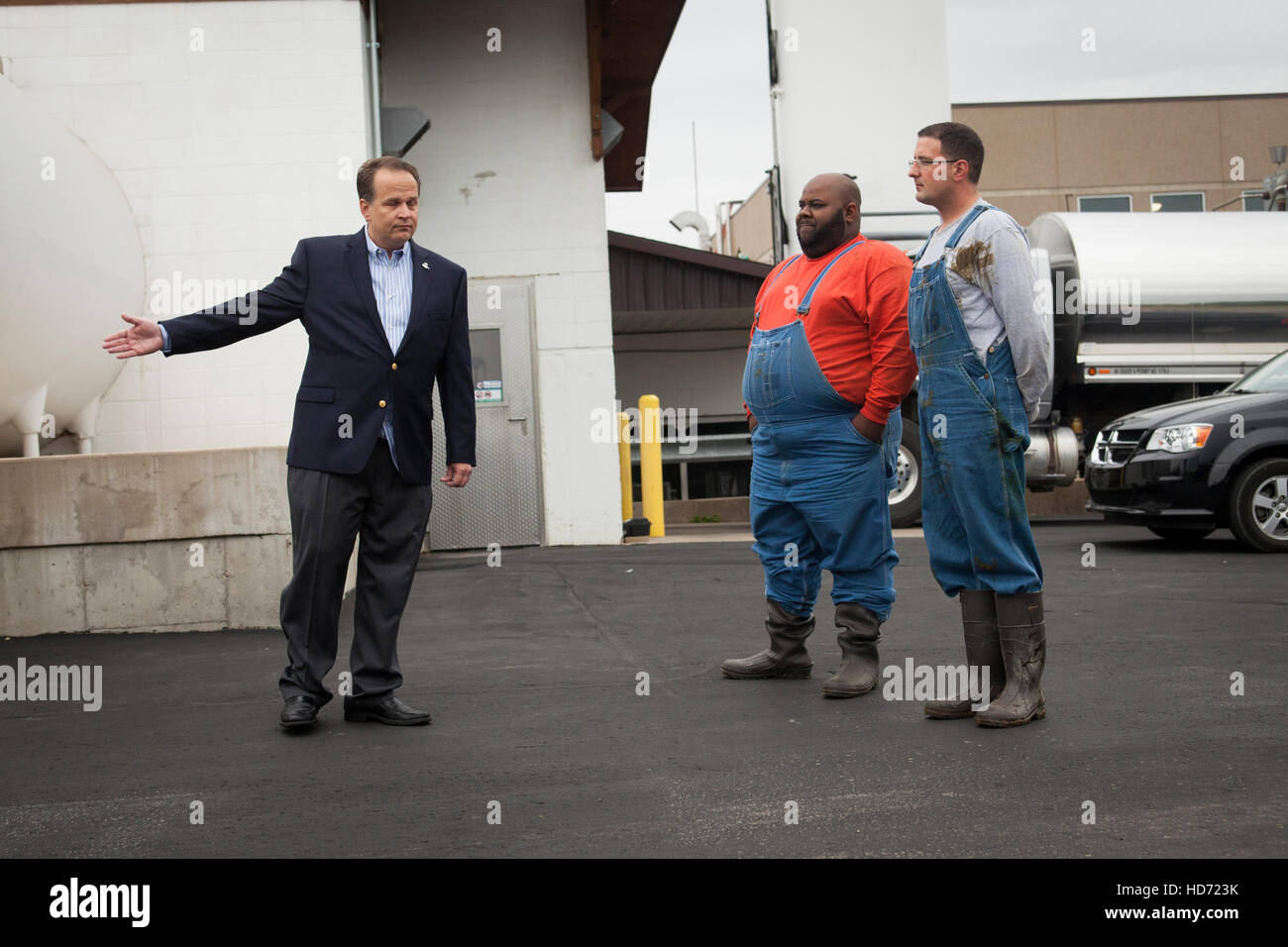 BE THE BOSS, center: Terry Love, far right: Jason Long in 'The Melting ...