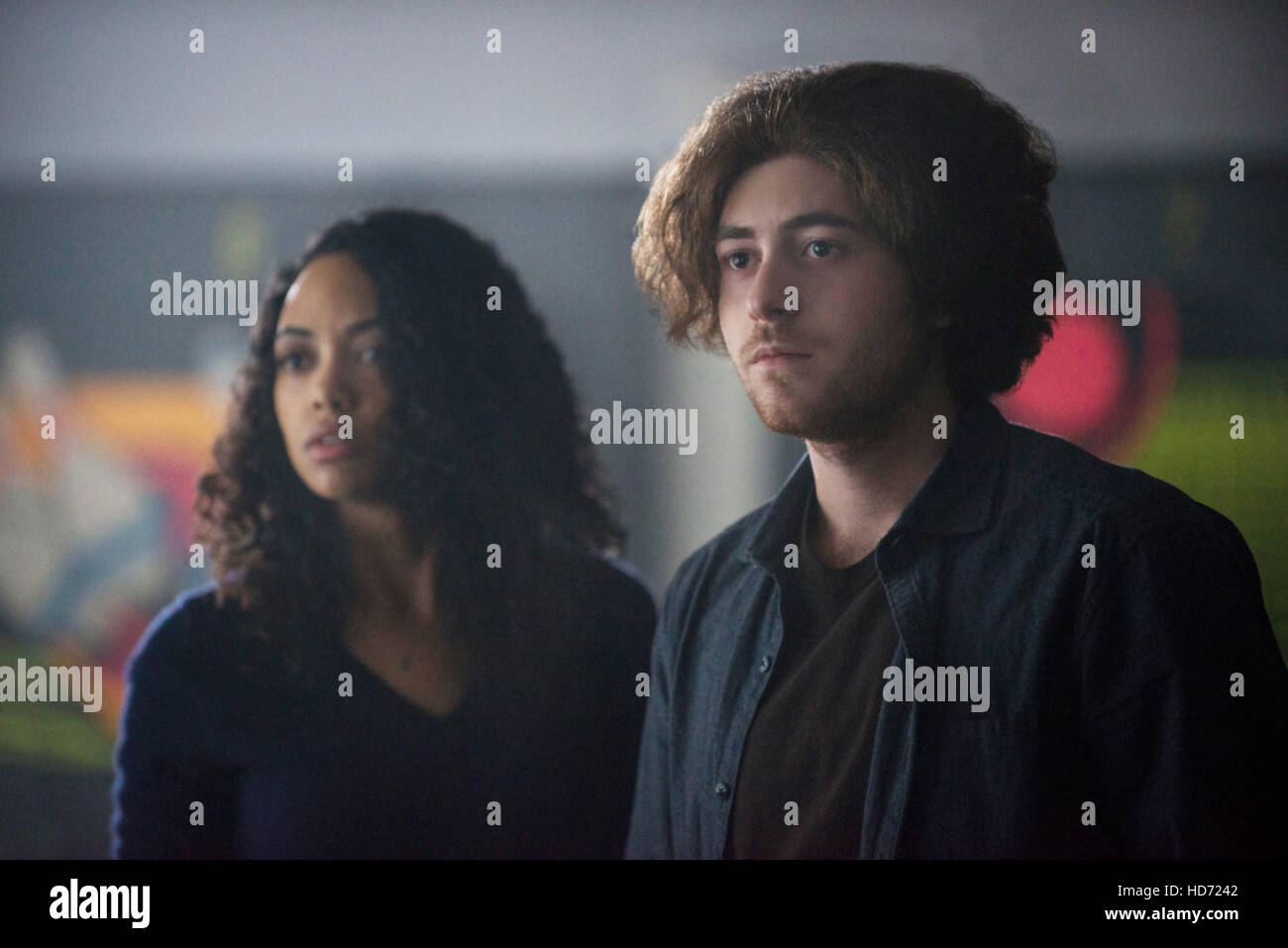 BETWEEN, (from left): Shailene Garnett, Jesse Carere, (Season 1, aired ...