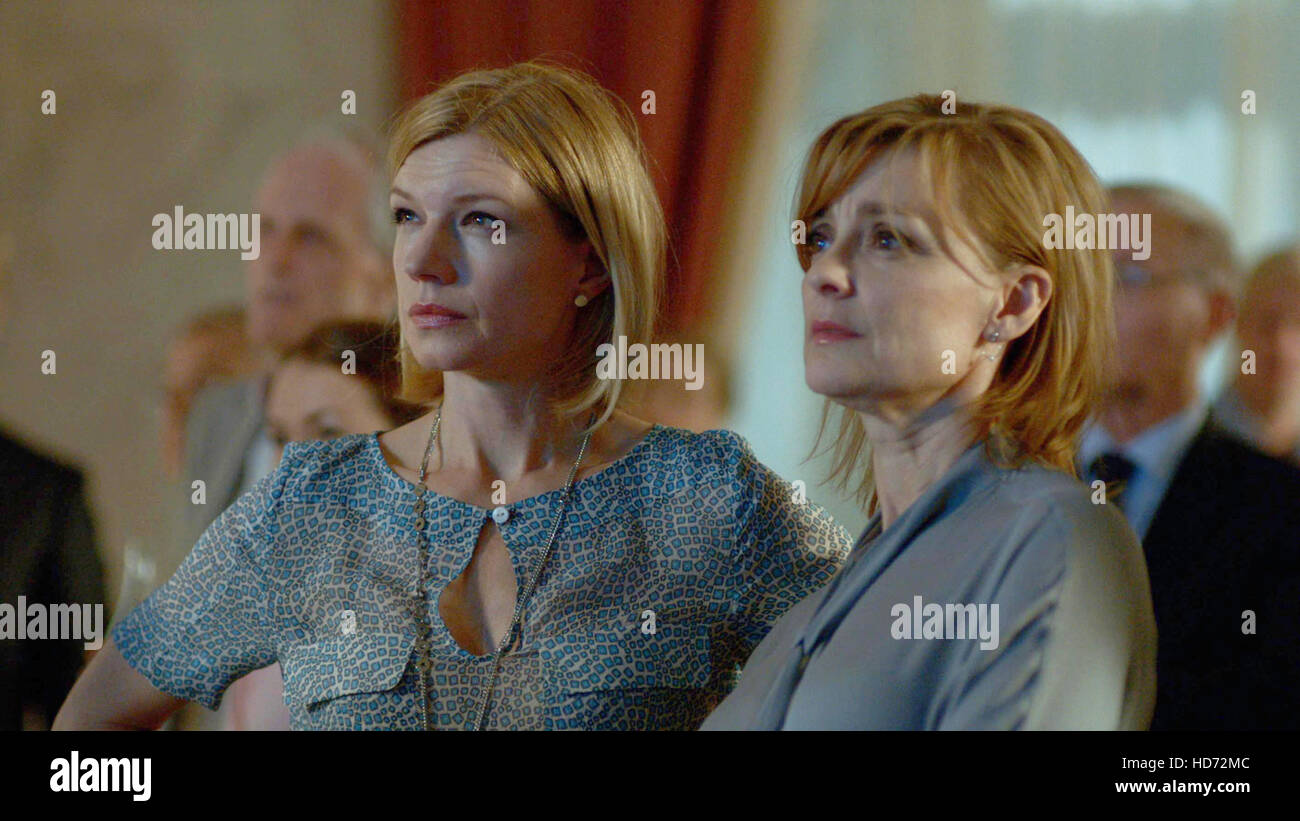 BLUE EYES, (aka BLA OGON), l-r: Cecilia Frode, Marie Richardson in ...