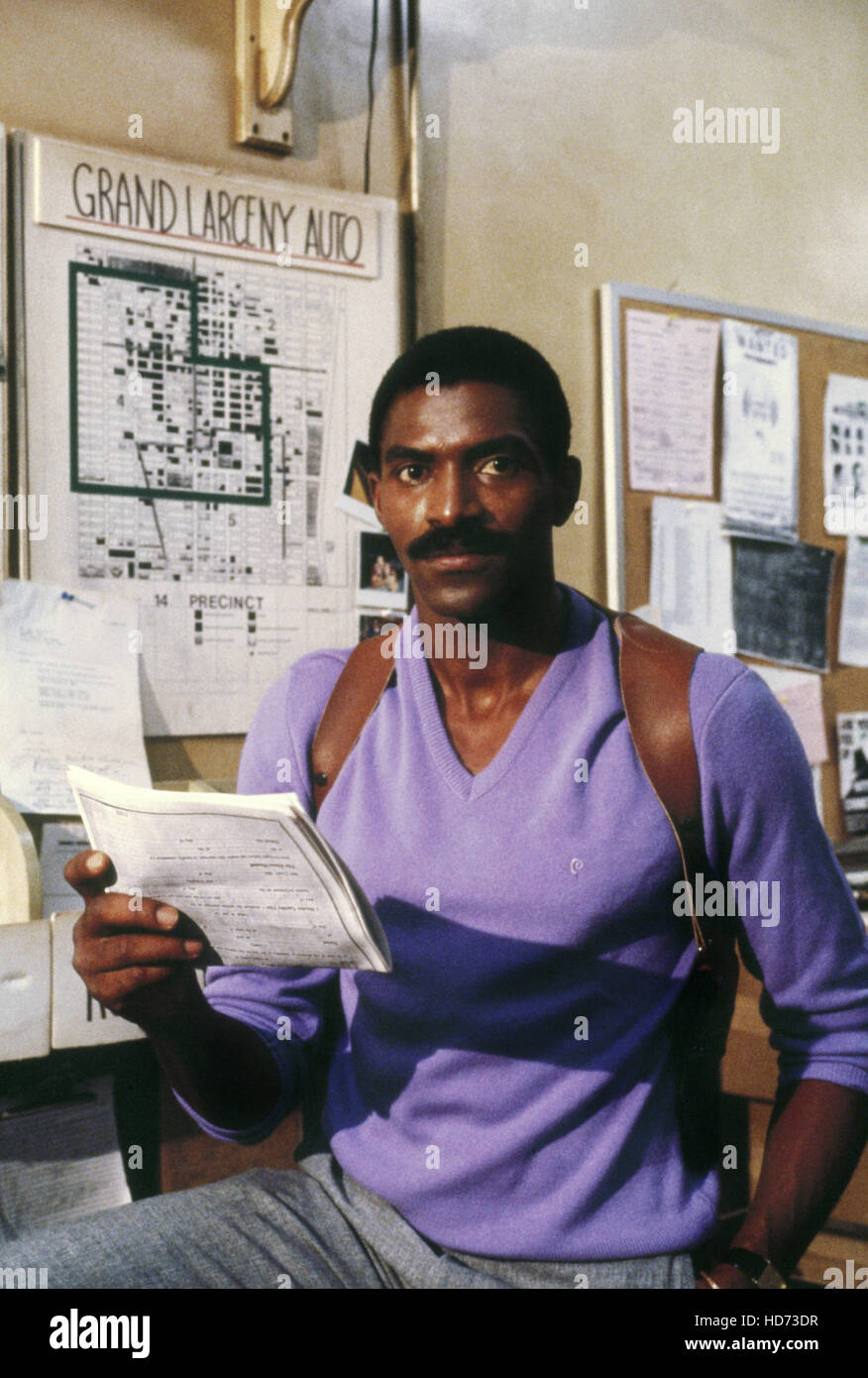 CAGNEY AND LACEY, Carl Lumbly, 1982-88. © CBS / Courtesy: Everett ...