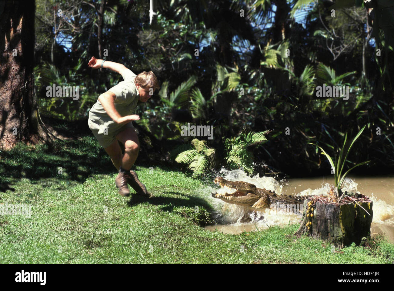 CROCODILE HUNTER, Steve Irwin, aired 11/27/00, 1996-2006, © Animal ...