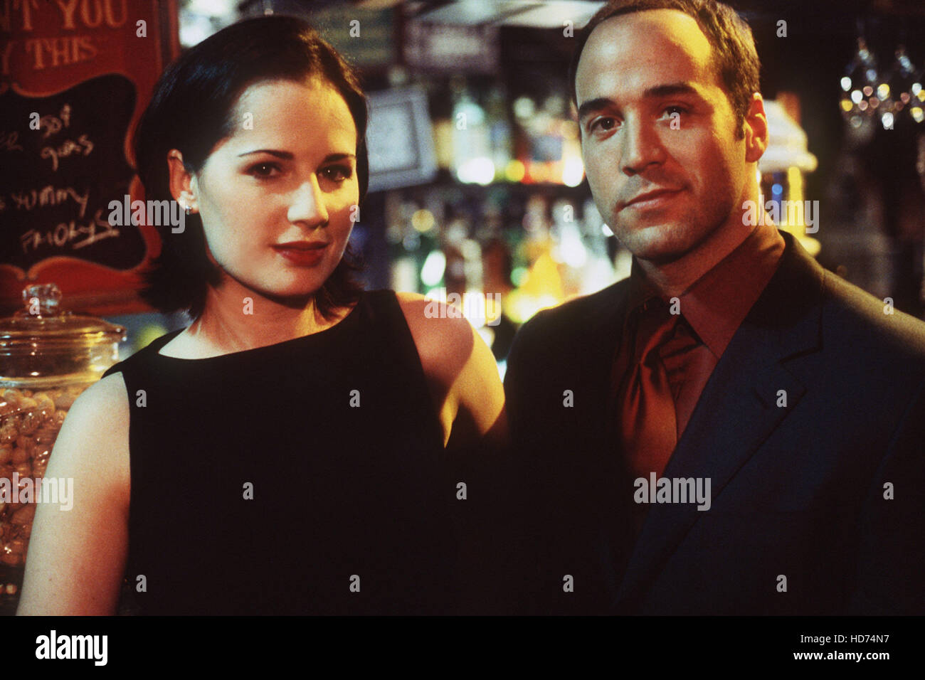 CUPID, Paula Marshall, Jeremy Piven, 1998-99. © Columbia TriStar Television / Courtesy: Everett ...