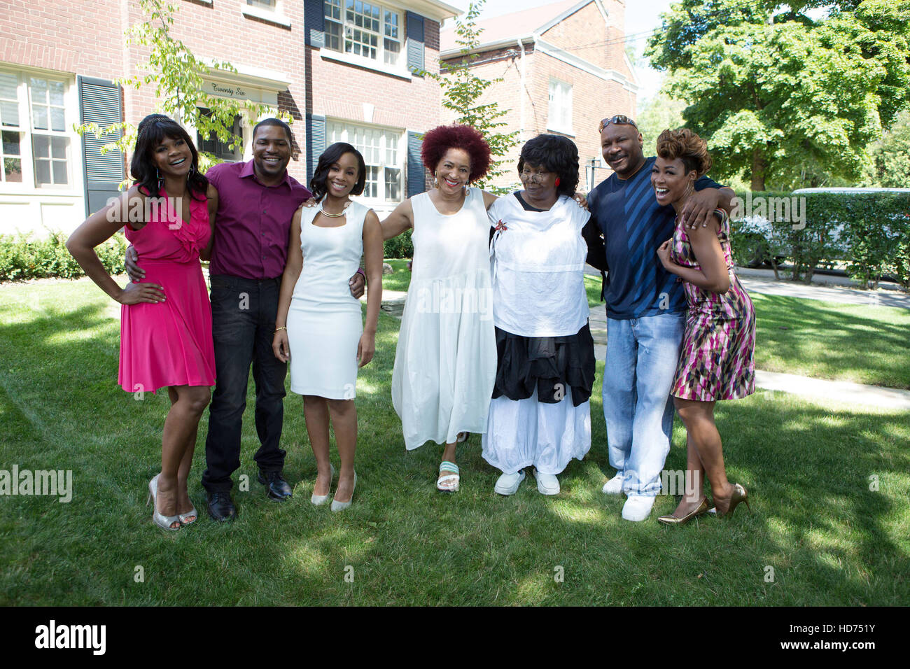 A DAY LATE AND A DOLLAR SHORT, (from left): Kimberly Elise, Mekhi ...