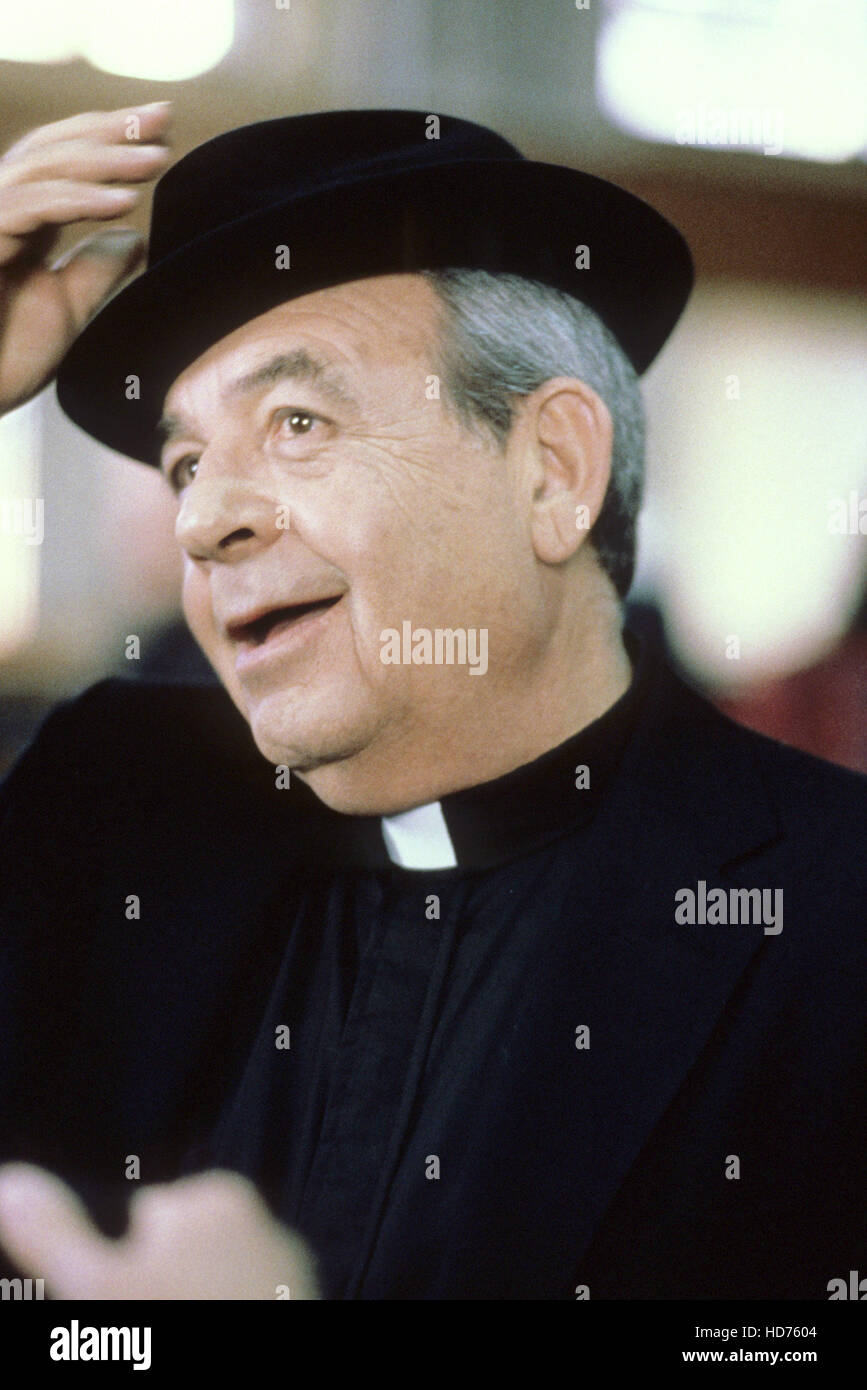 FATHER DOWLING MYSTERIES, Tom Bosley, 1989-91. © Viacom / Courtesy ...