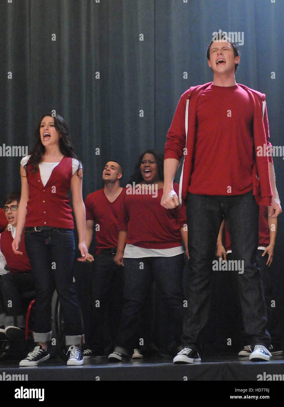 GLEE, (from left): Kevin McHale, Lea Michele, Mark Salling, Amber Riley ...