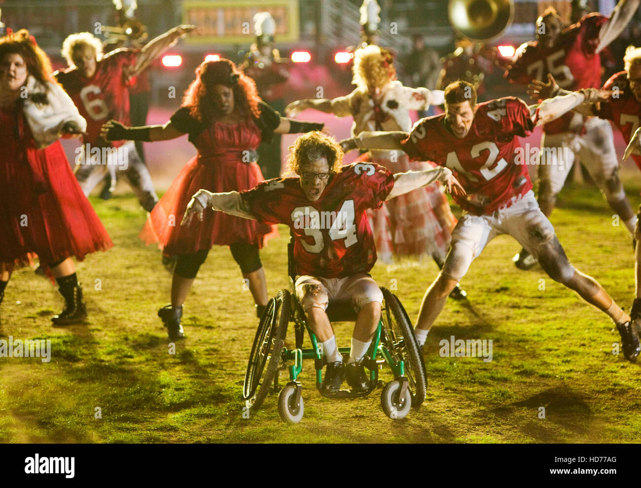 GLEE, Kevin McHale (center), 'The Sue Sylvester Shuffle', (Season 2, ep ...