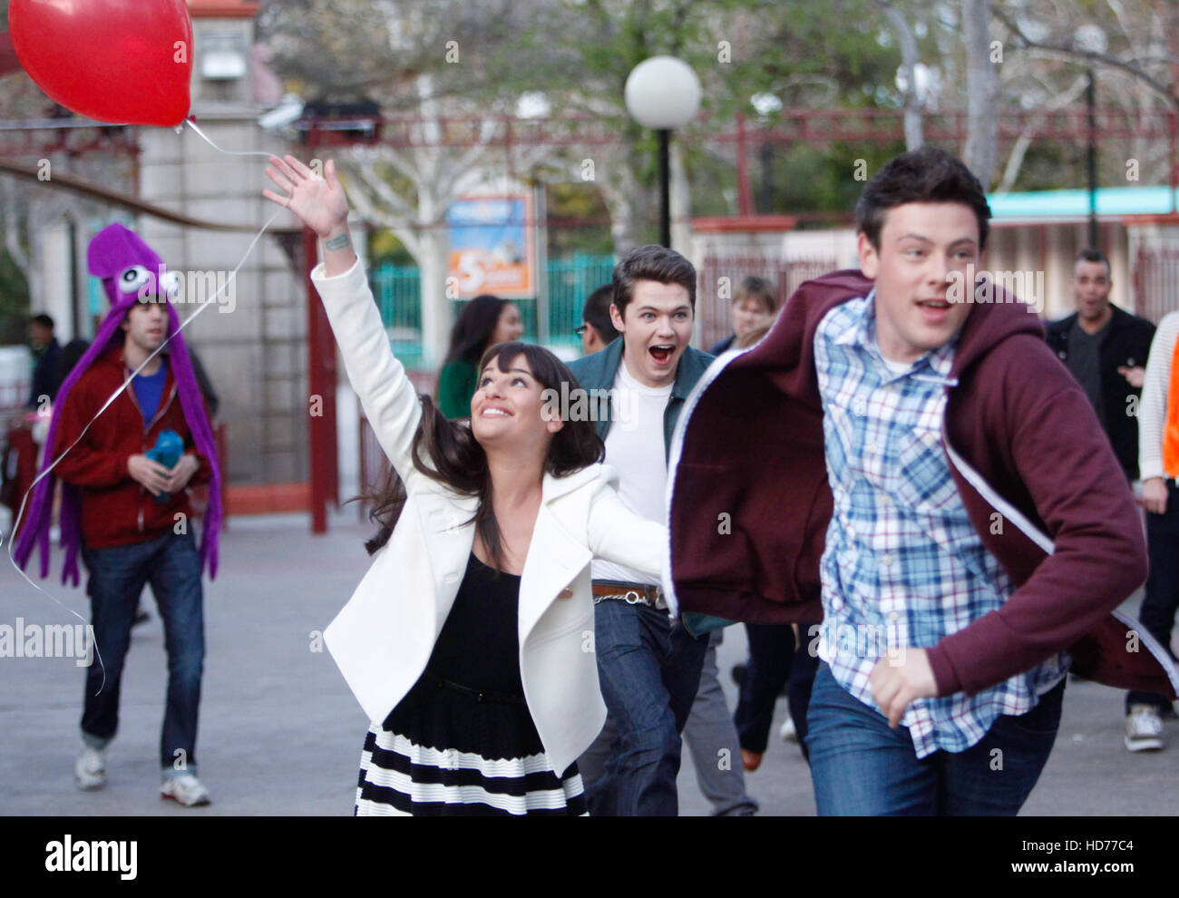 GLEE, (from left): Lea Michele, Damian McGinty, Cory Monteith, 'Big ...