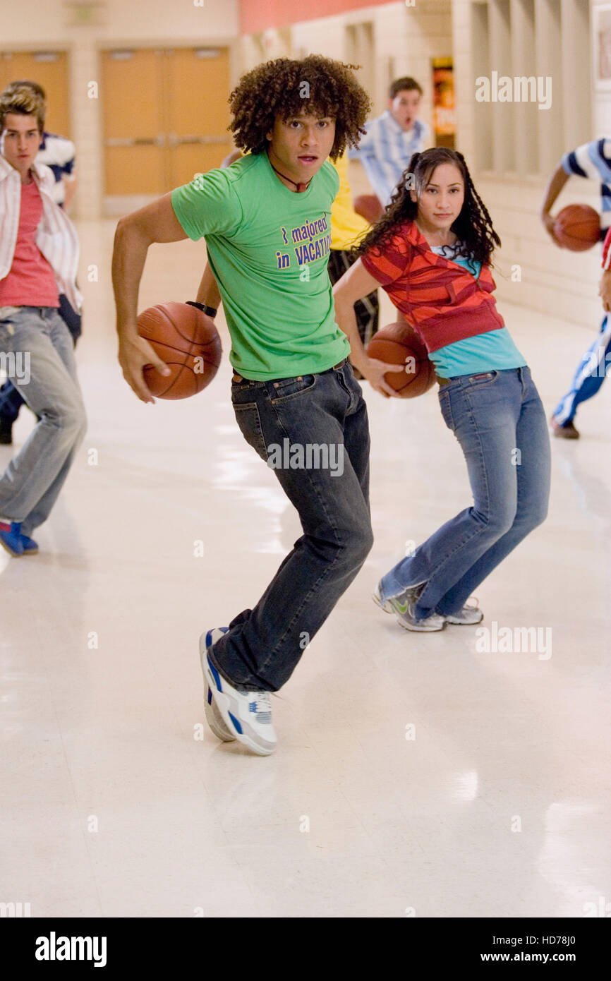 HIGH SCHOOL MUSICAL 2, Jared Murillo (left background), Corbin Bleu ...