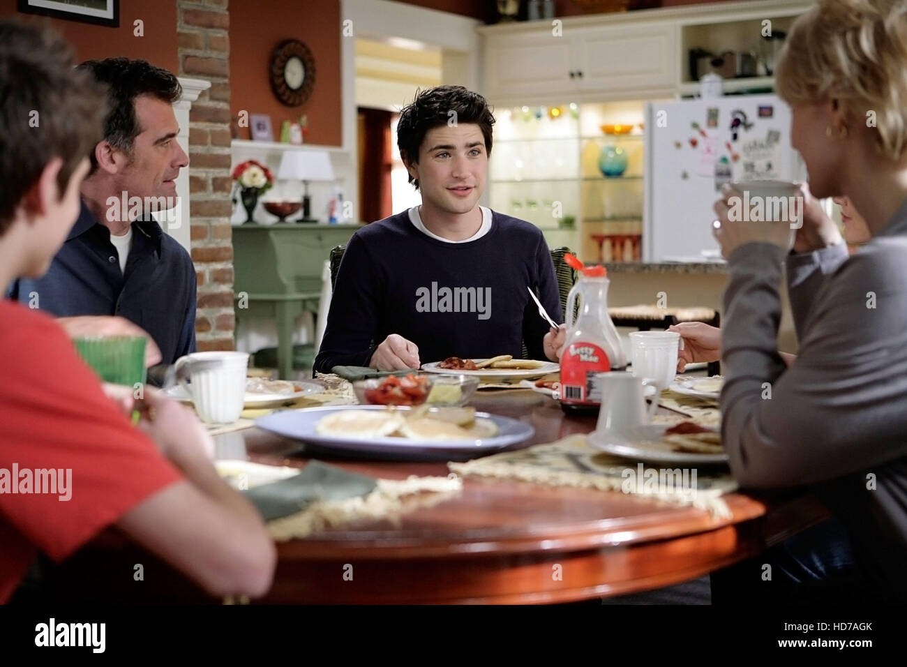 KYLE XY, Jean-Luc Bilodeau, Bruce Thomas, Matt Dallas, Marguerite ...
