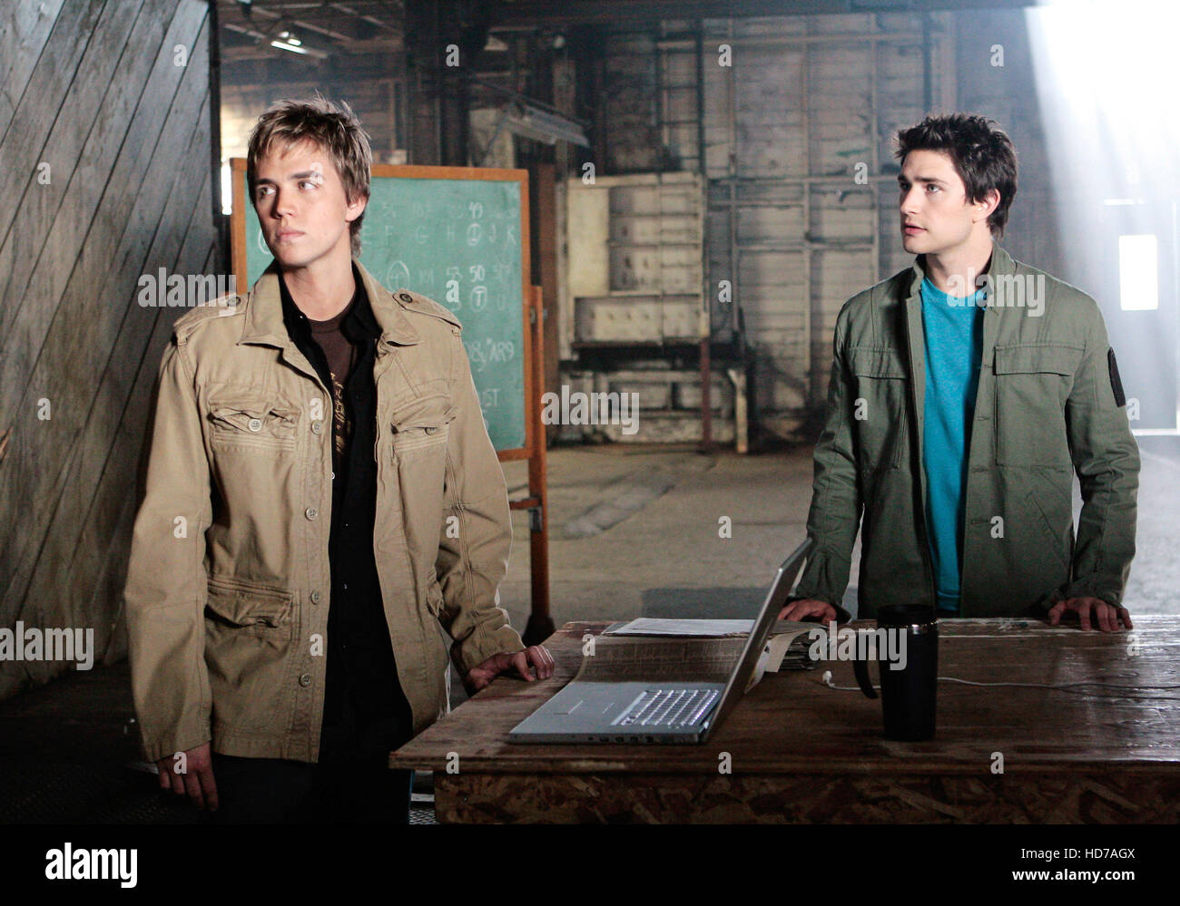 KYLE XY, Chris Olivero, Matt Dallas, 'House of Cards', (Season 2 ...