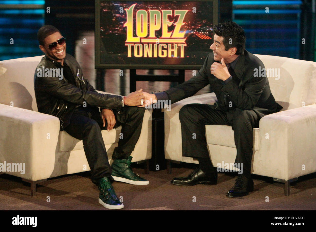LOPEZ TONIGHT, (from left): Usher, George Lopez, (Season 1, ep. 64 ...