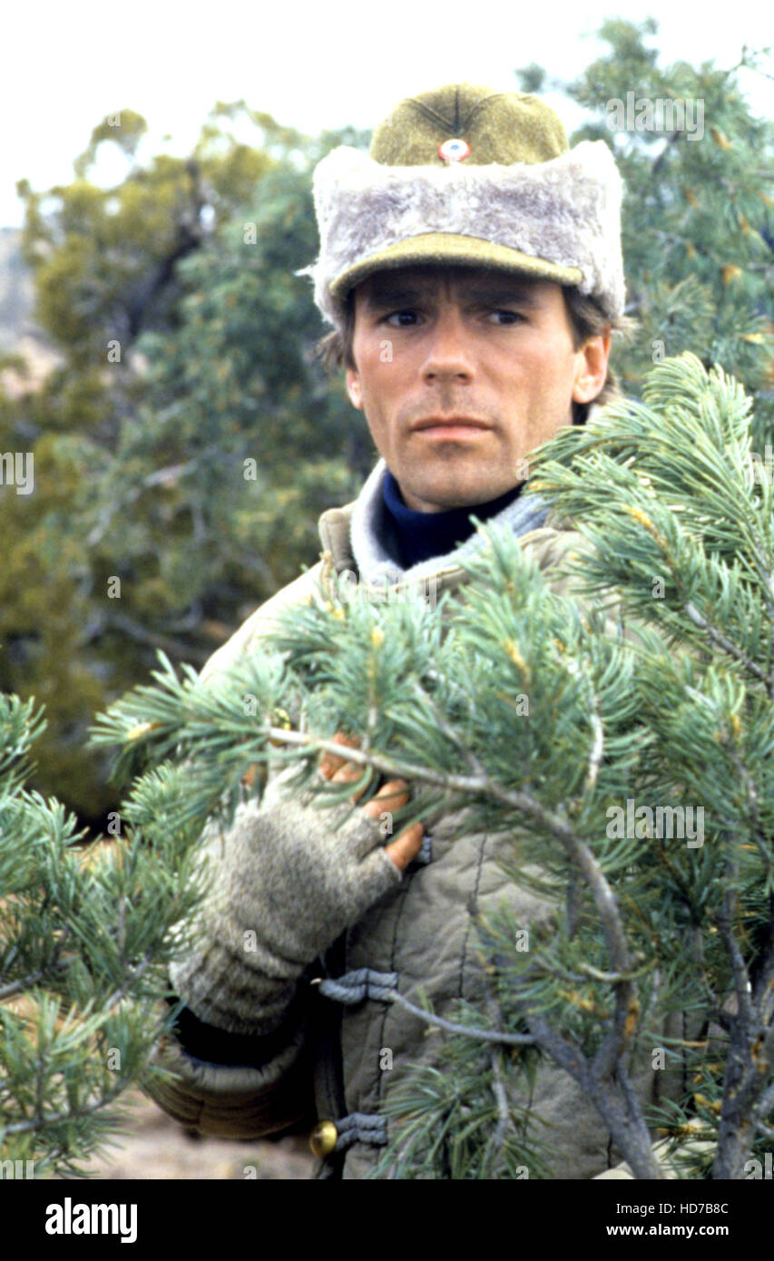 MACGYVER, Richard Dean Anderson, 1985-92. © Paramount Television ...