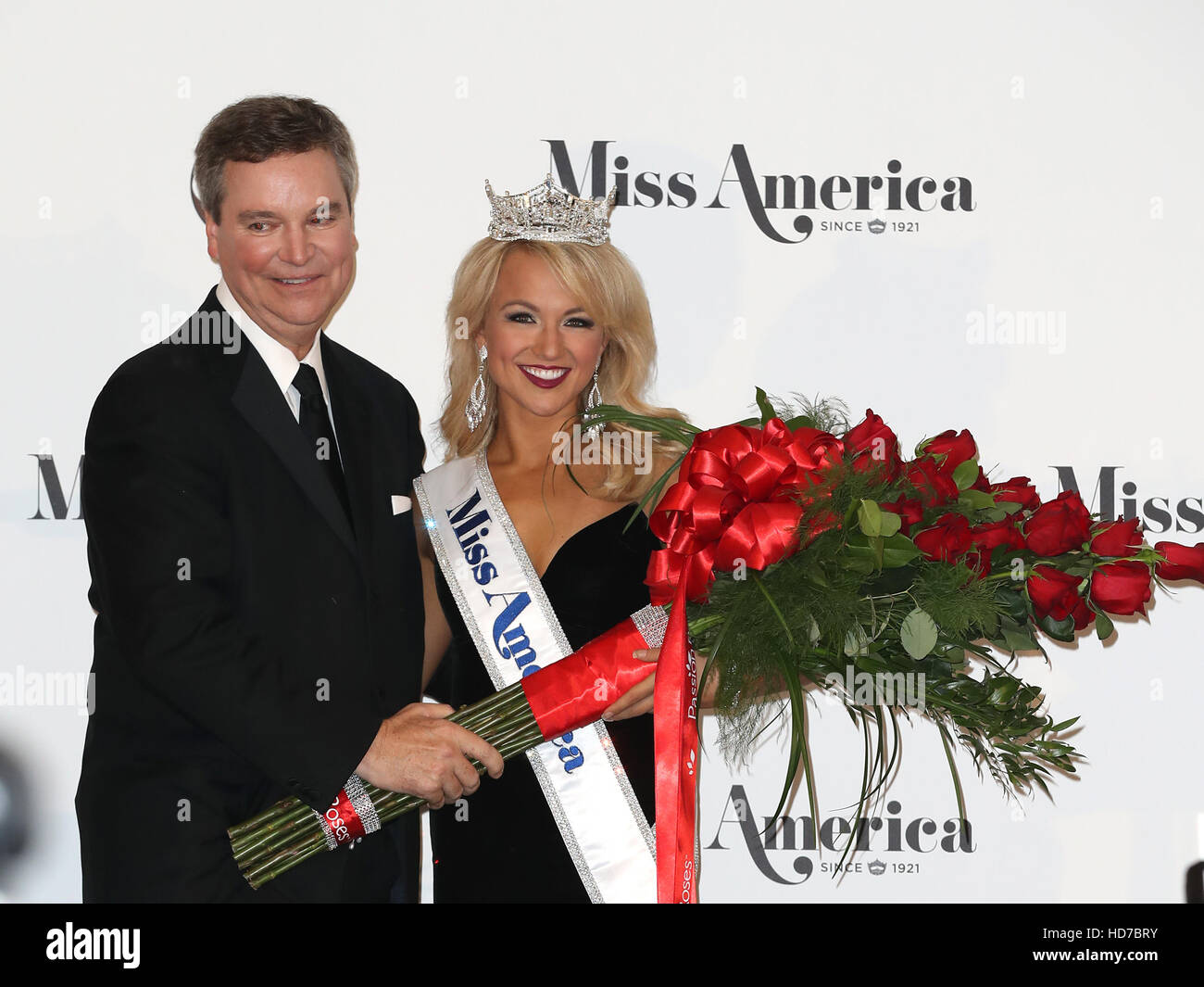 Sam shields hi-res stock photography and images - Alamy