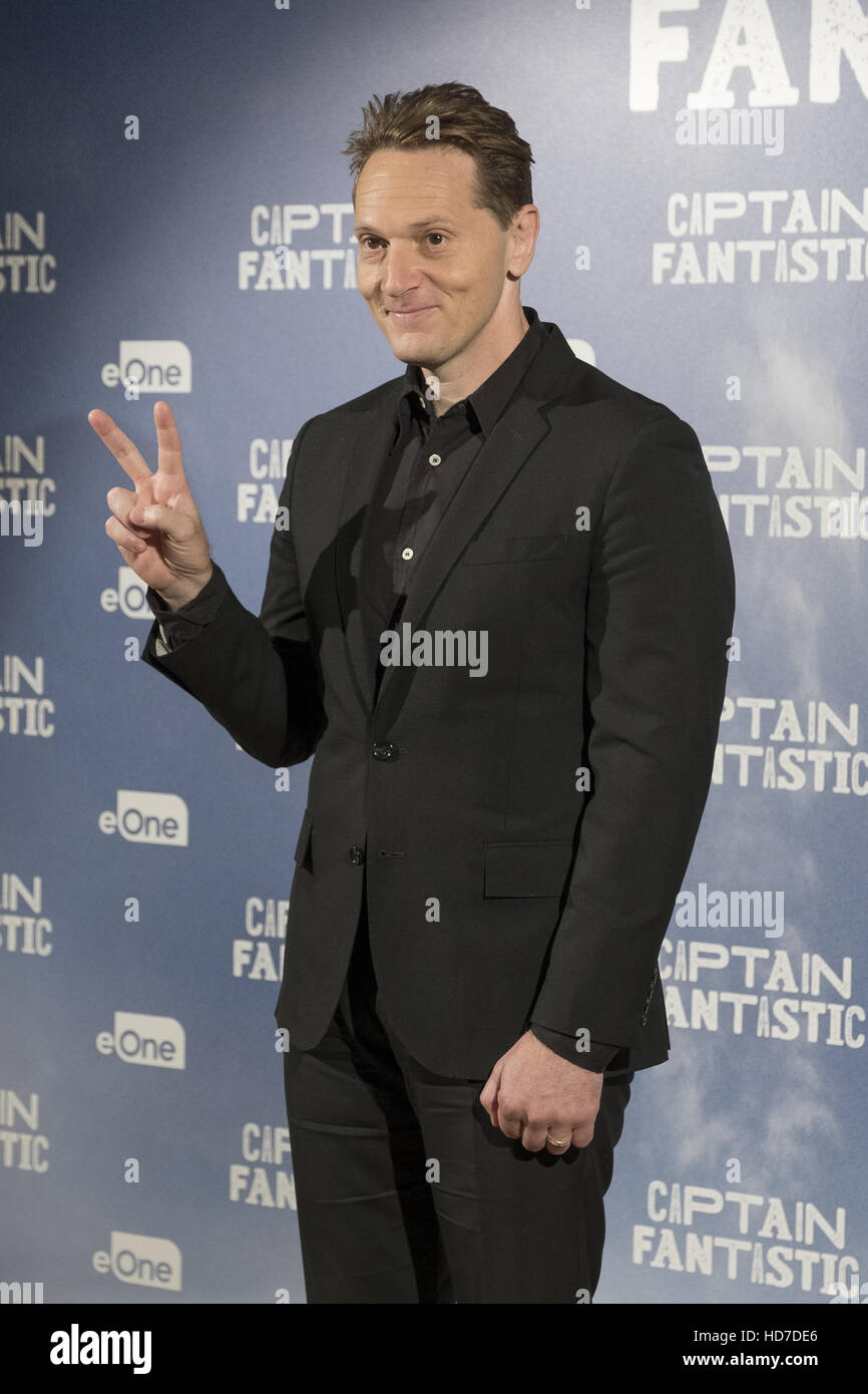 Matt Ross attending a photocall for 'Captain Fantastic' at the Hotel ...