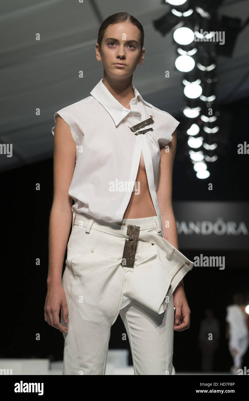 Mercedes-Benz Madrid Fashion Week Spring/Summer 2017 - Pandora ...
