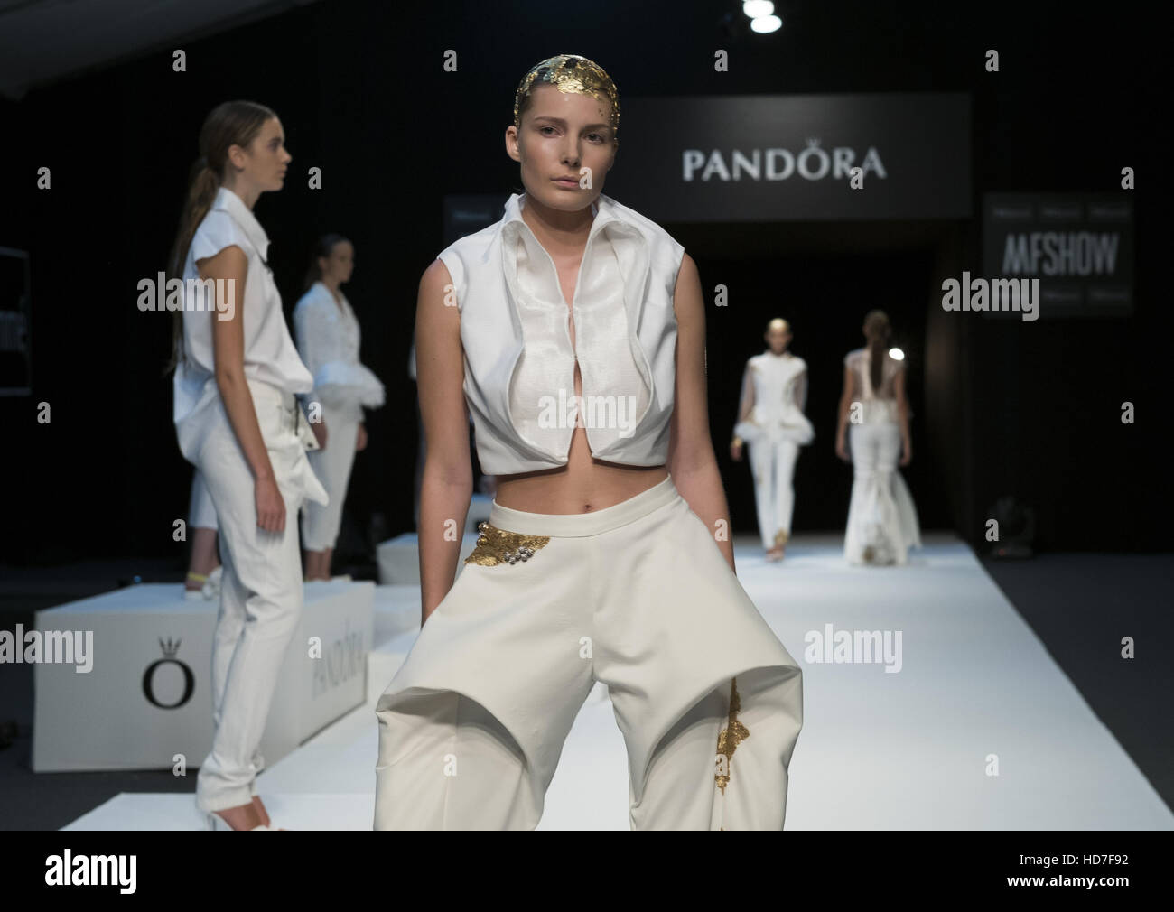 Mercedes-Benz Madrid Fashion Week Spring/Summer 2017 - Pandora ...
