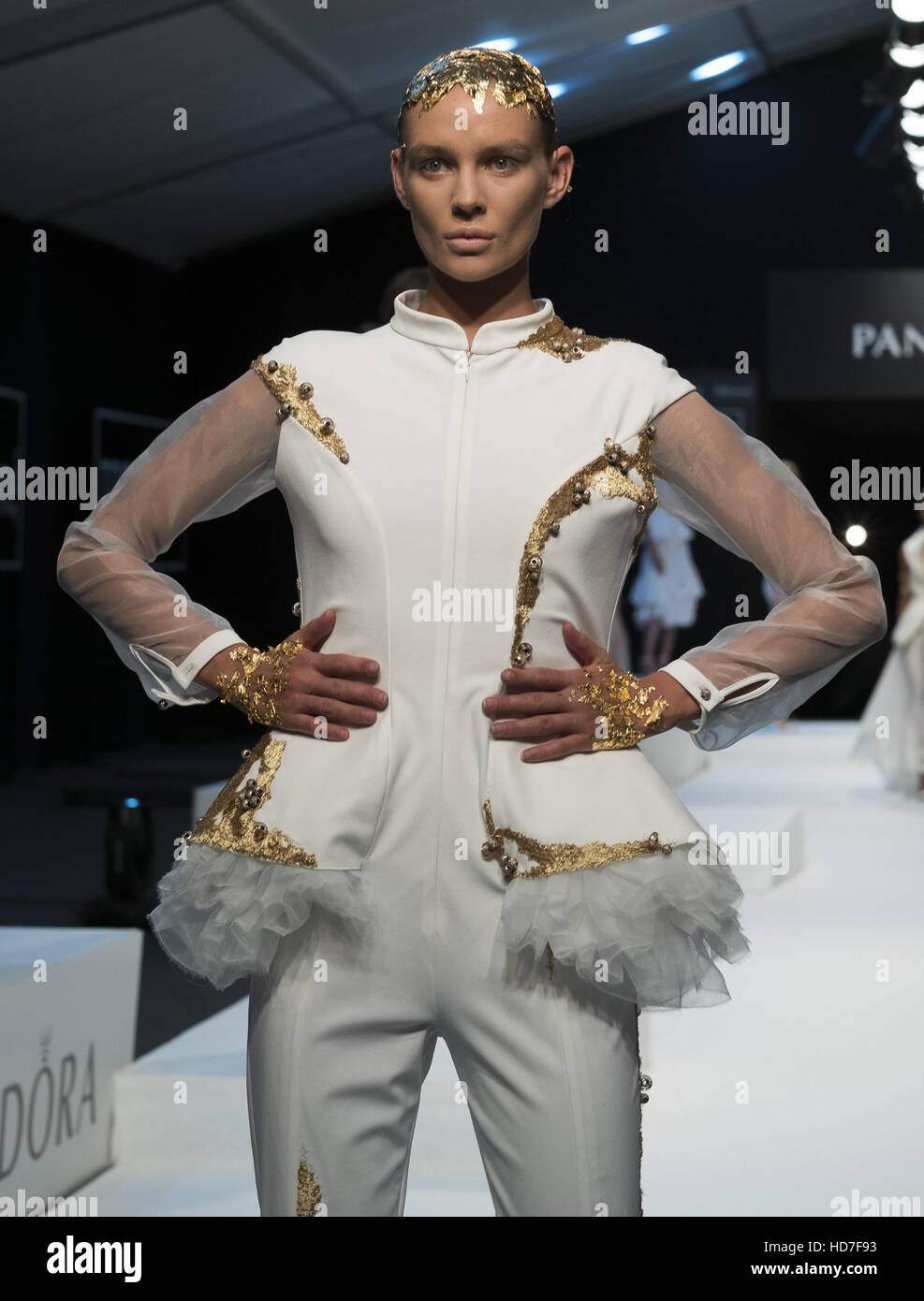 Mercedes-Benz Madrid Fashion Week Spring/Summer 2017 - Pandora ...