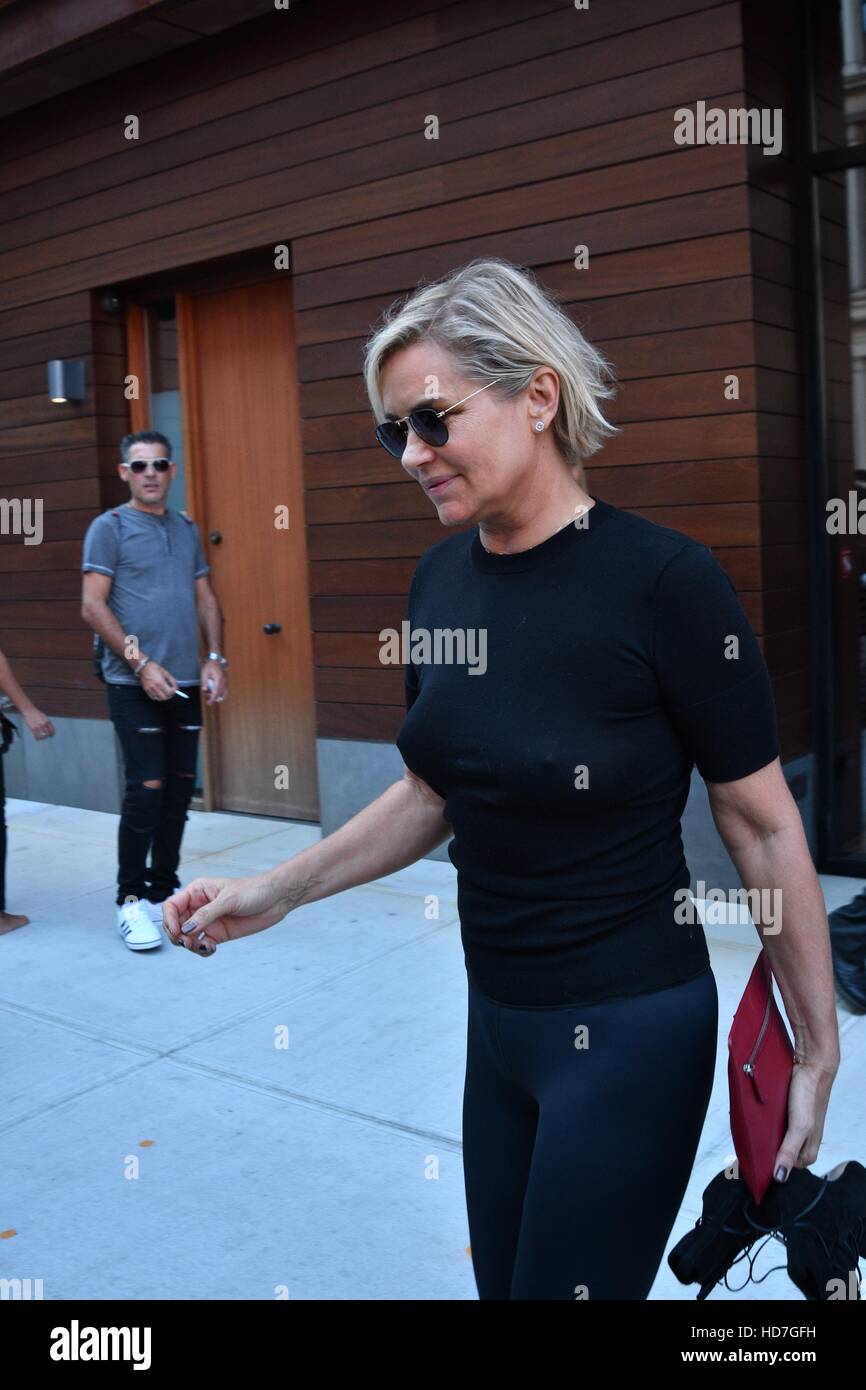 Yolander Foster visits her daughter Featuring: Yolanda Foster Where ...