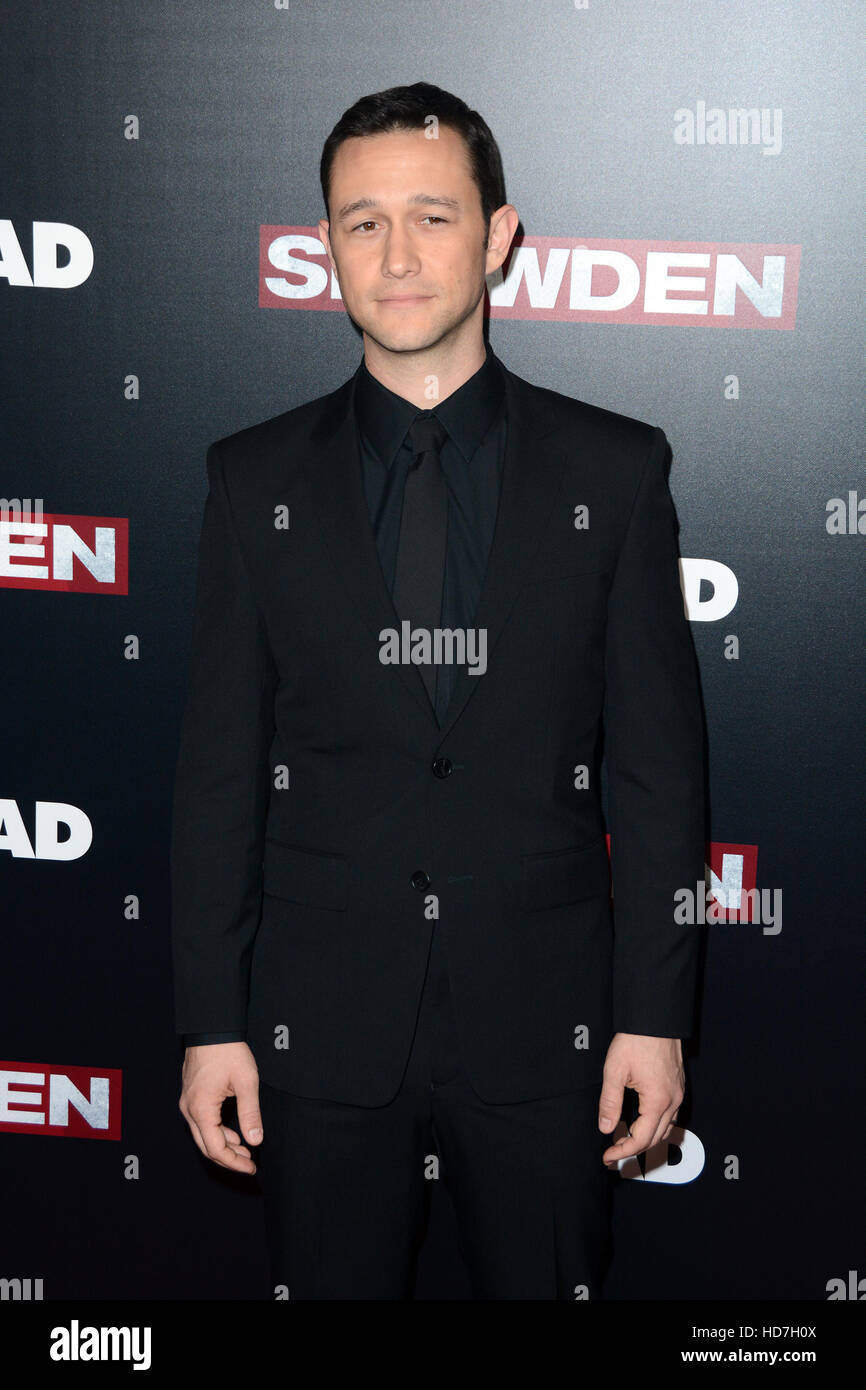 New York 'Snowden' Film Premiere - Red Carpet Arrivals Featuring ...