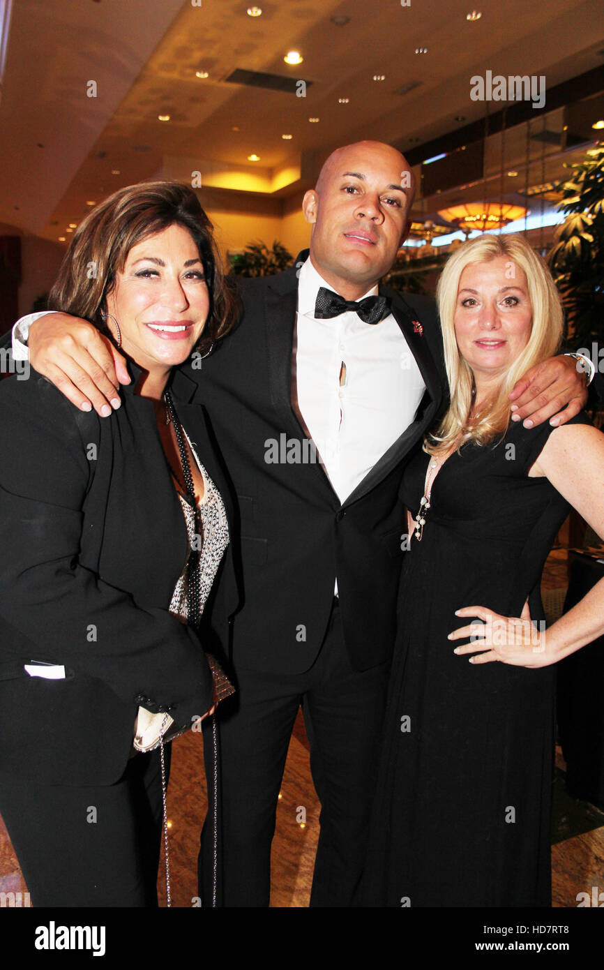 Smash Global IV Black Tie Pro MMA Charity Event - Arrivals Featuring ...