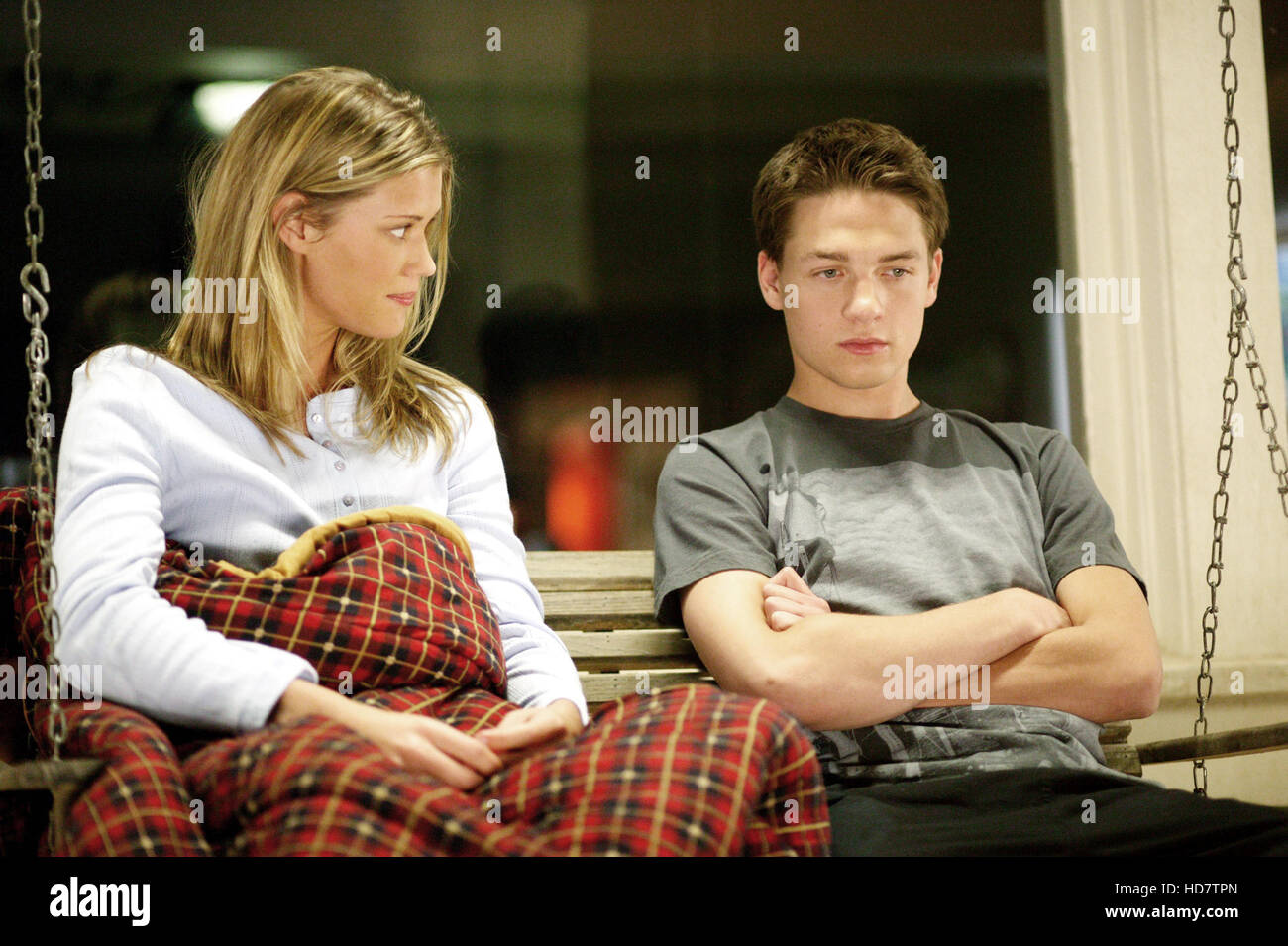 EVERWOOD, Sarah Lancaster, Gregory Smith, 'Just Like In The Movies', (Season 2, epis. #209 ...