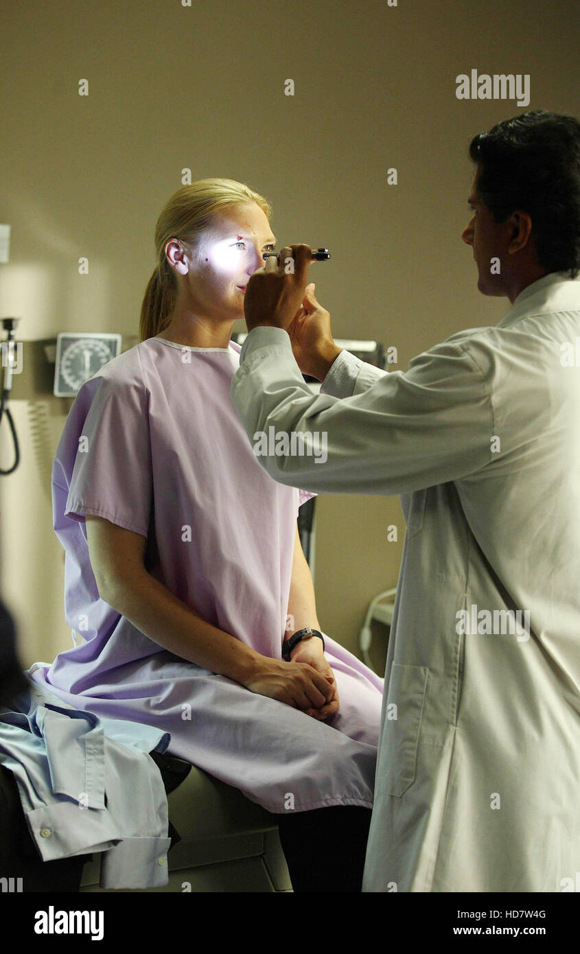 FRINGE, Anna Torv (left), 'Night of Desirable Objects', (Season 2 ...