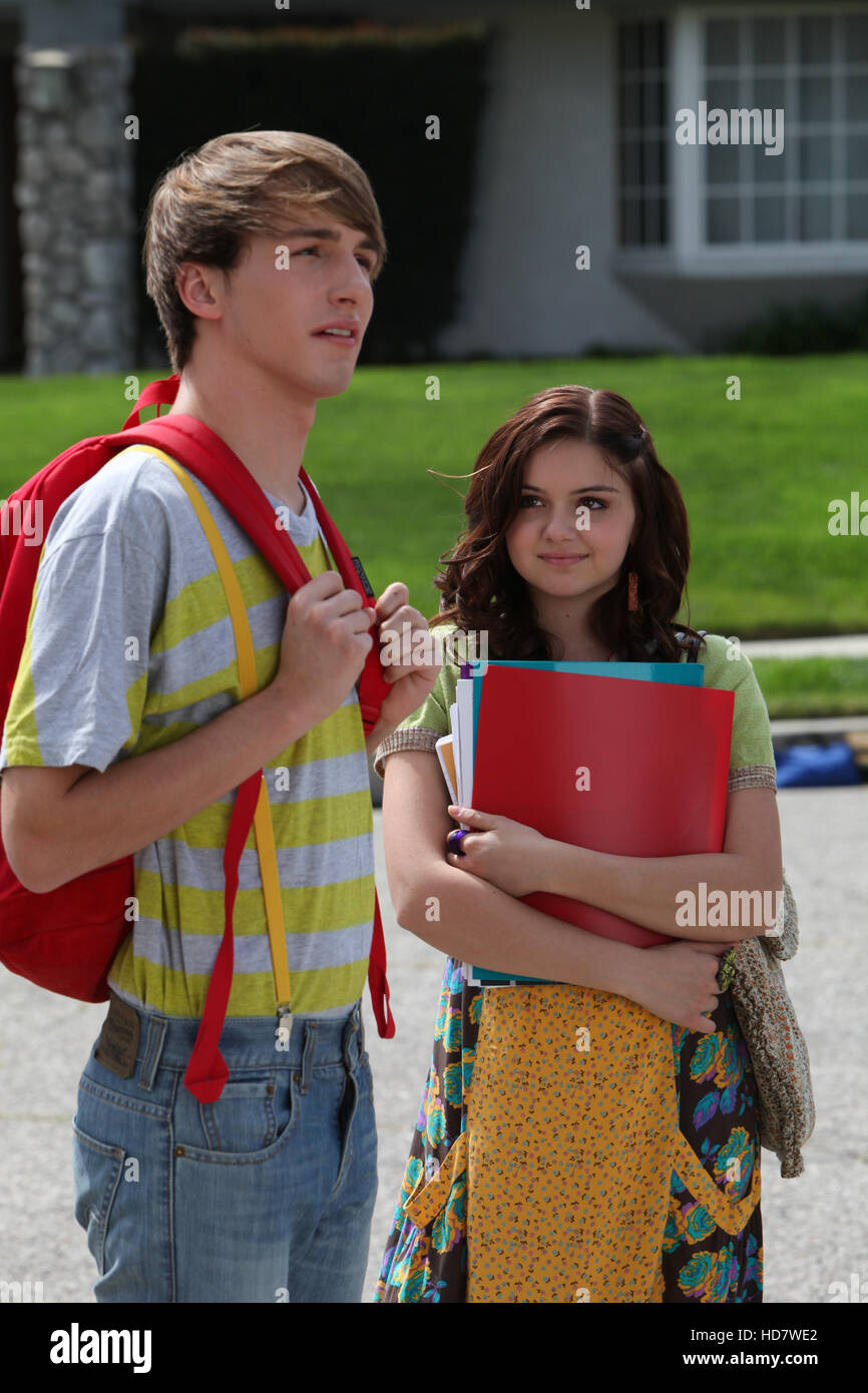 FRED 2: NIGHT OF THE LIVING FRED, (from left): Lucas Cruikshank, Ariel ...