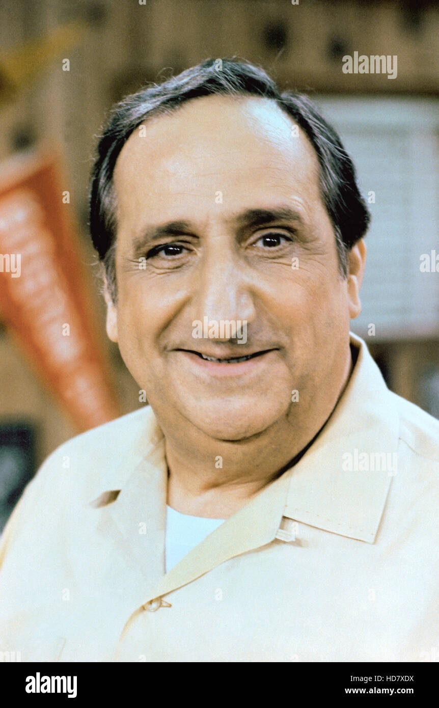 HAPPY DAYS, Al Molinaro, 1974-84, photo: © Paramount / Courtesy ...