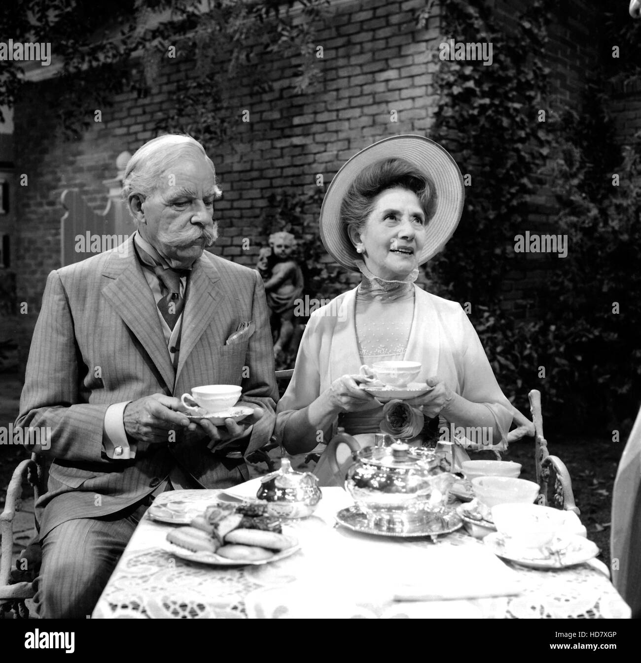 HALLMARK HALL OF FAME PRESENTS: THE MAGNIFICENT YANKEE, Alfred Lunt ...