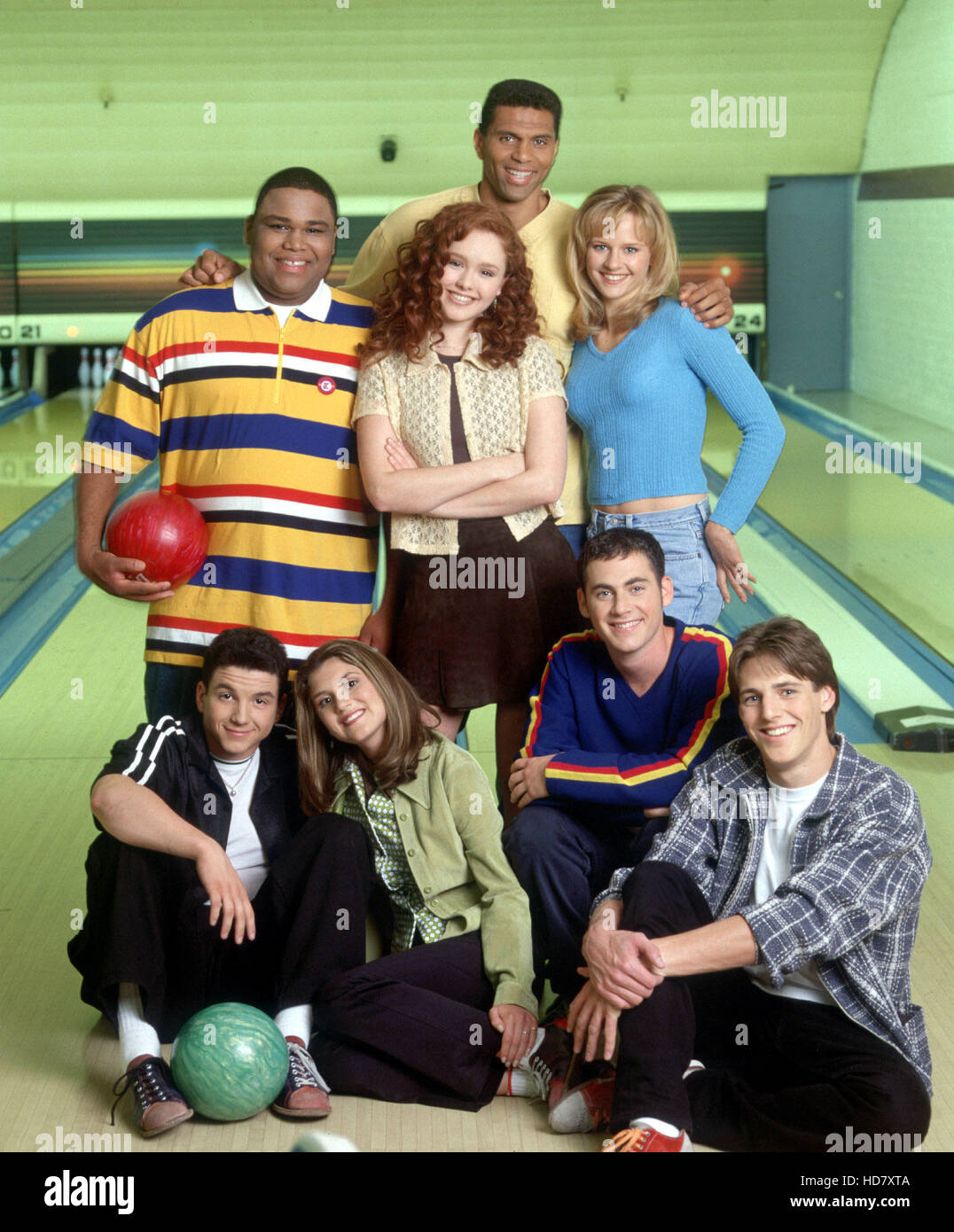 HANG TIME, (standing l-r): Anthony Anderson, Amber Barretto, Reggie ...