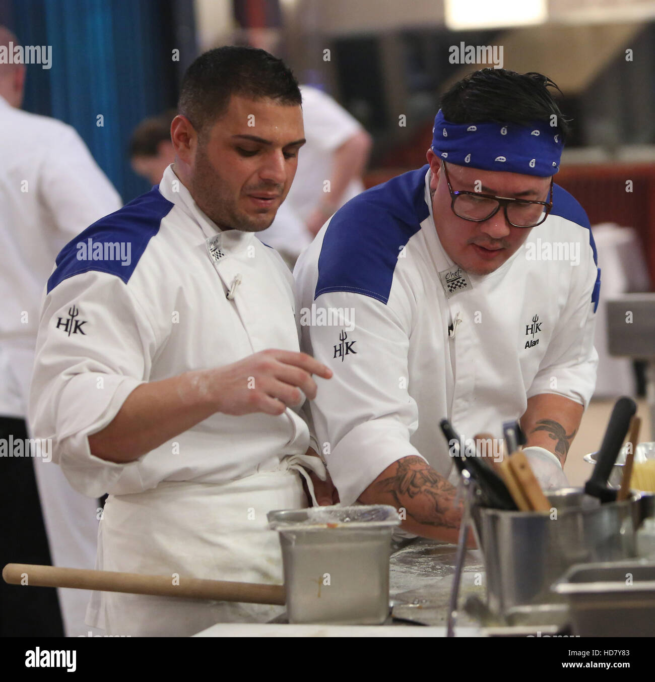 HELL'S KITCHEN, (from left): contestants Frank Cala, Alan Parker, '18 ...