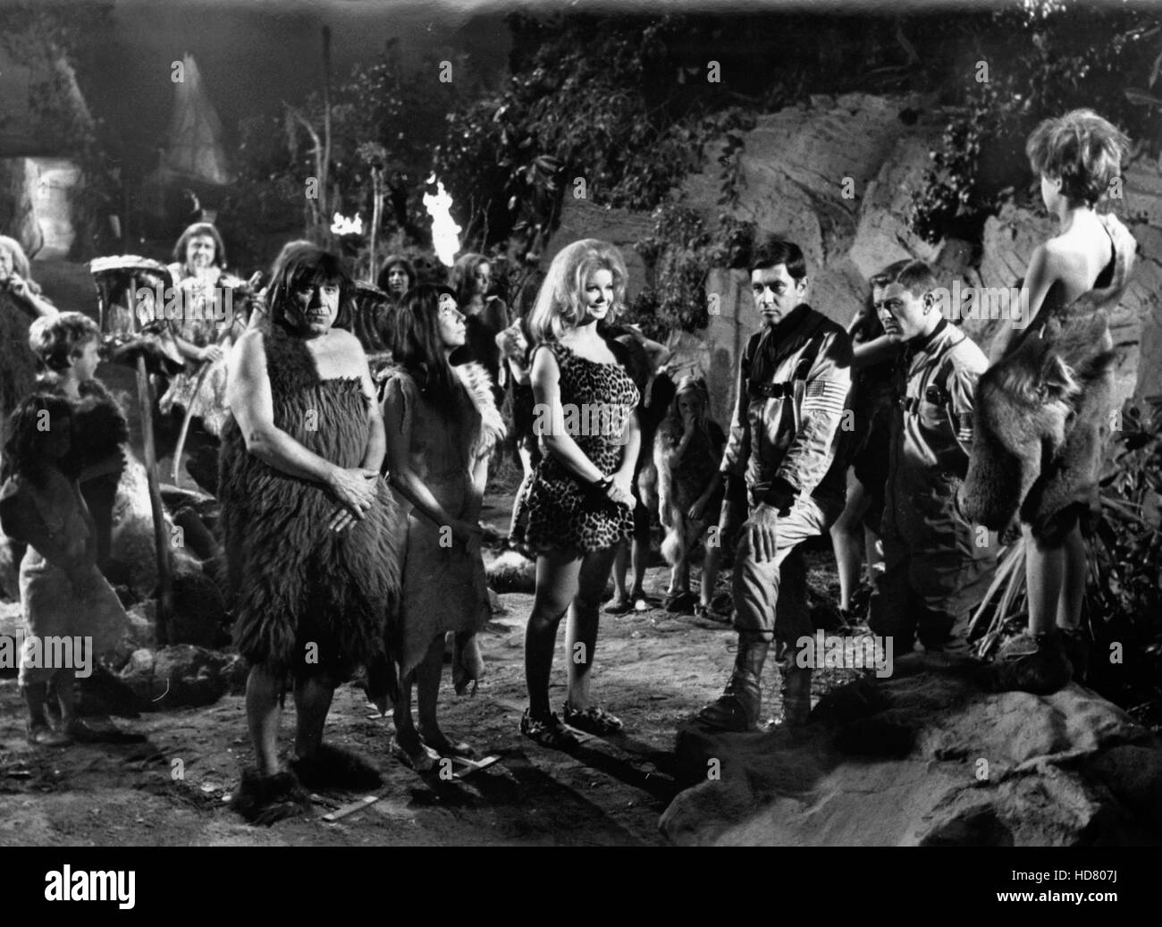 IT'S ABOUT TIME, Joe E. Ross, Imogene Coca, Mary Grace, Jack Mullaney ...