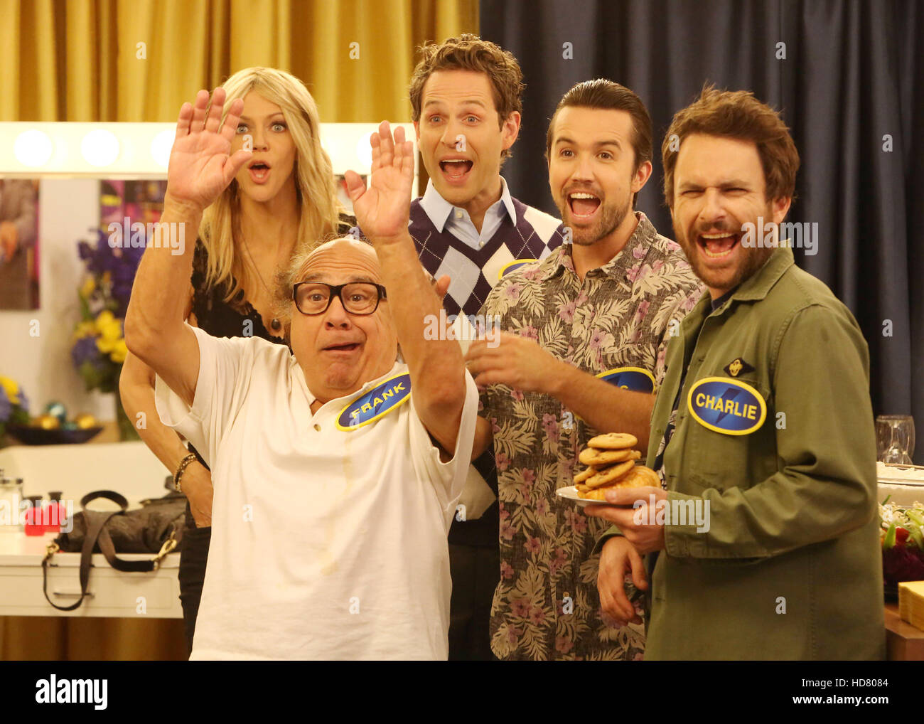 IT'S ALWAYS SUNNY IN PHILADELPHIA, l-r: Kaitlin Olson, Danny DeVito ...