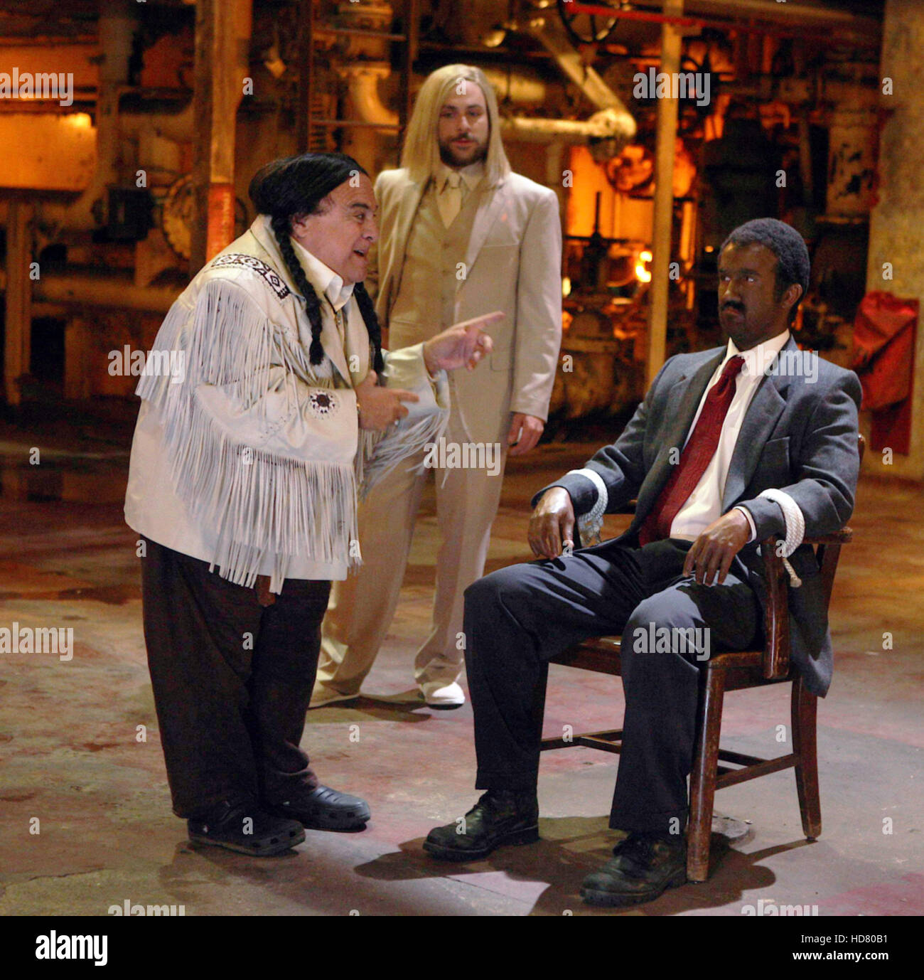 IT'S ALWAYS SUNNY IN PHILADELPHIA, (from left): Danny DeVito, Charlie ...