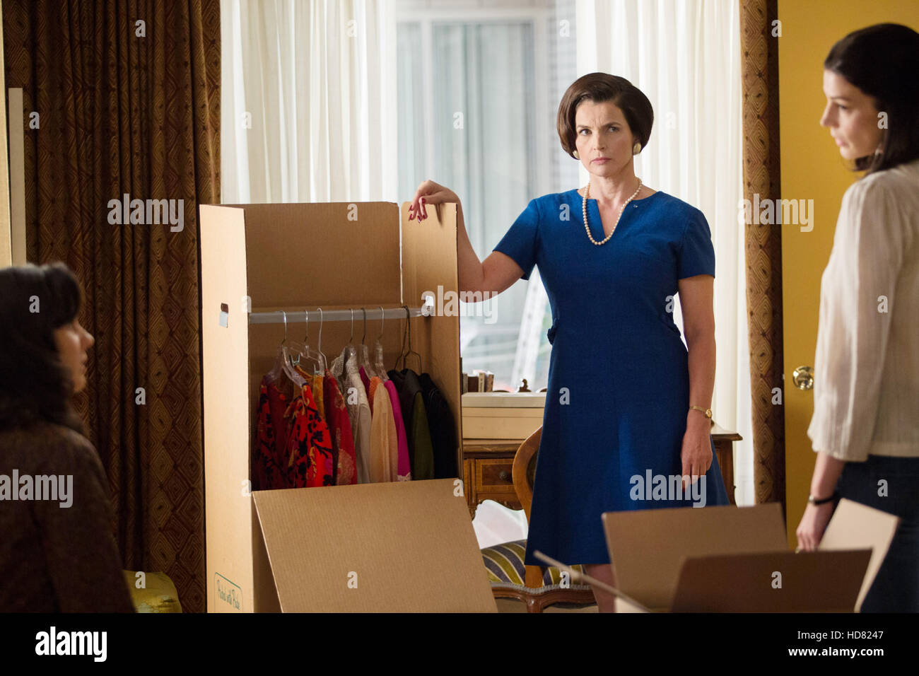 MAD MEN, (from left): Kim Bubbs, Julia Ormond, Jessica Pare, 'New Business', (Season 7, ep. 709 ...