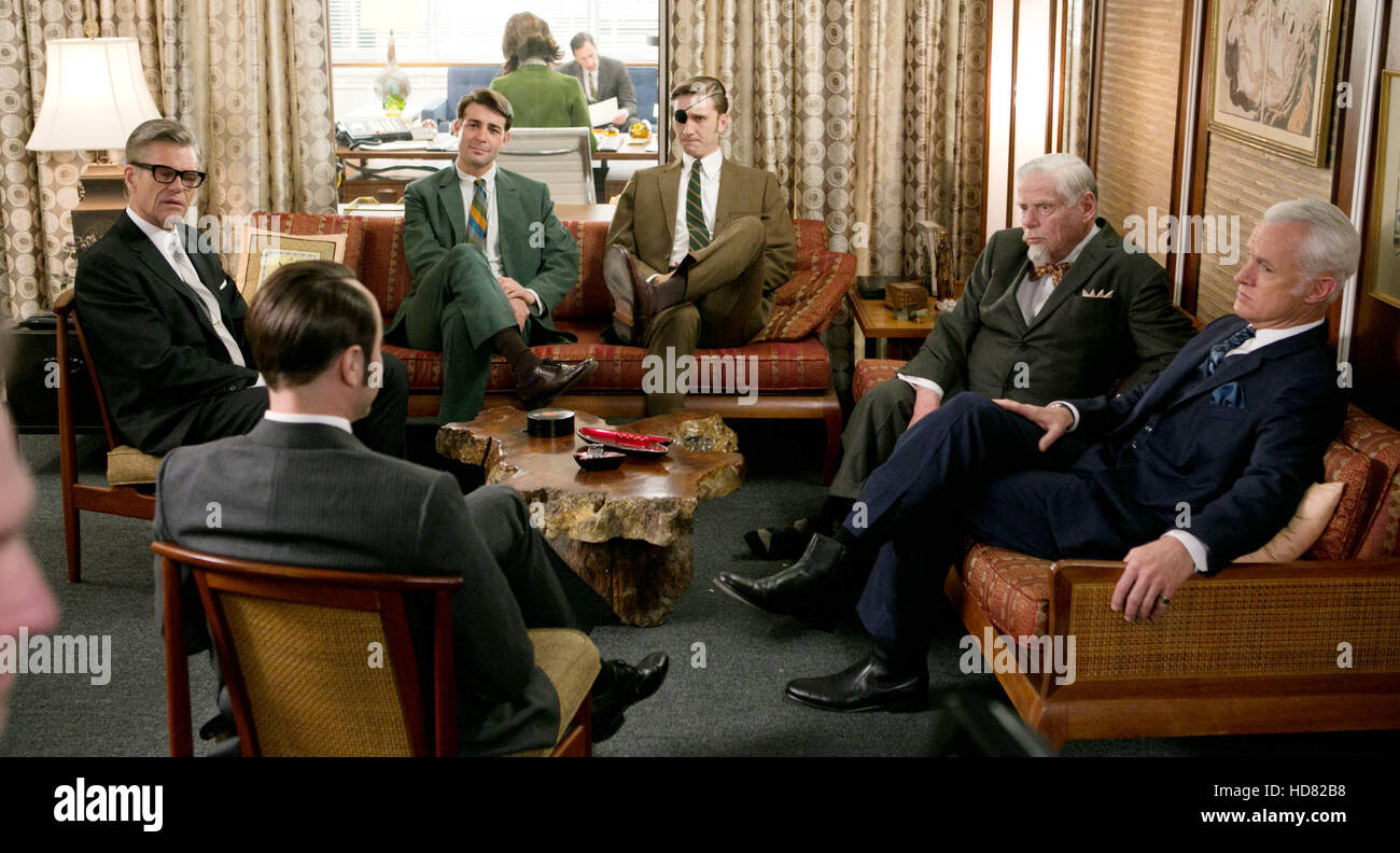 MAD MEN, (clockwise from bottom left): Vincent Kartheiser (back to ...