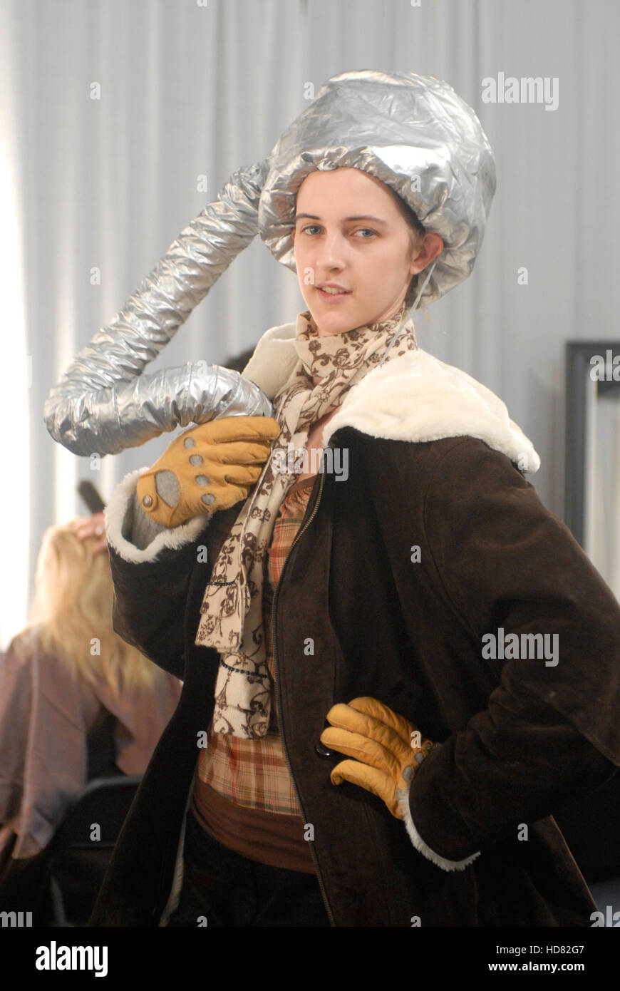 MAKE ME A SUPERMODEL, Contestant Shannon Pallay, 'Versatility', (Season ...