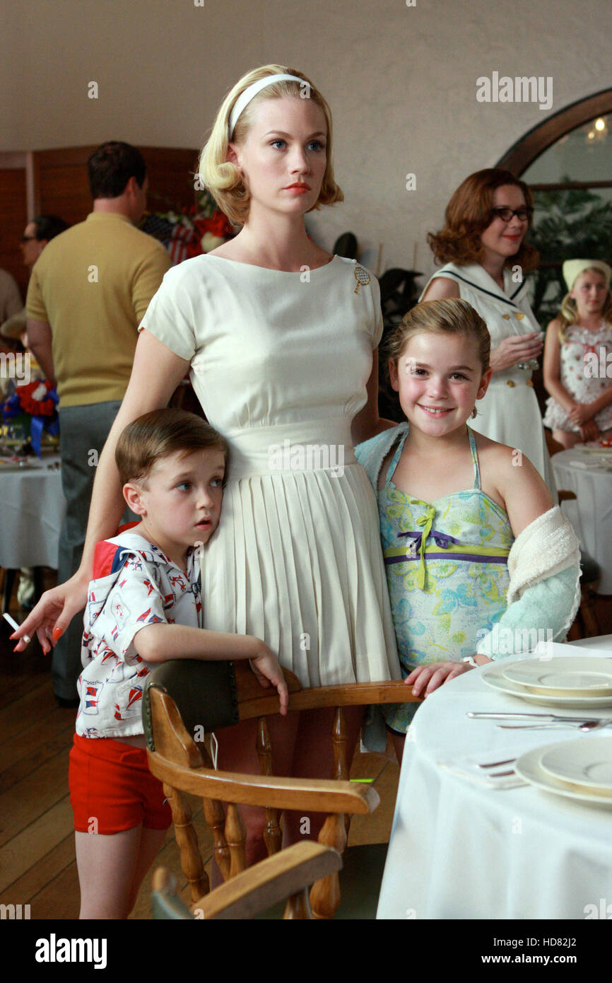 MAD MEN, (from left): Aaron Hart, January Jones, Kiernan Shipka ...