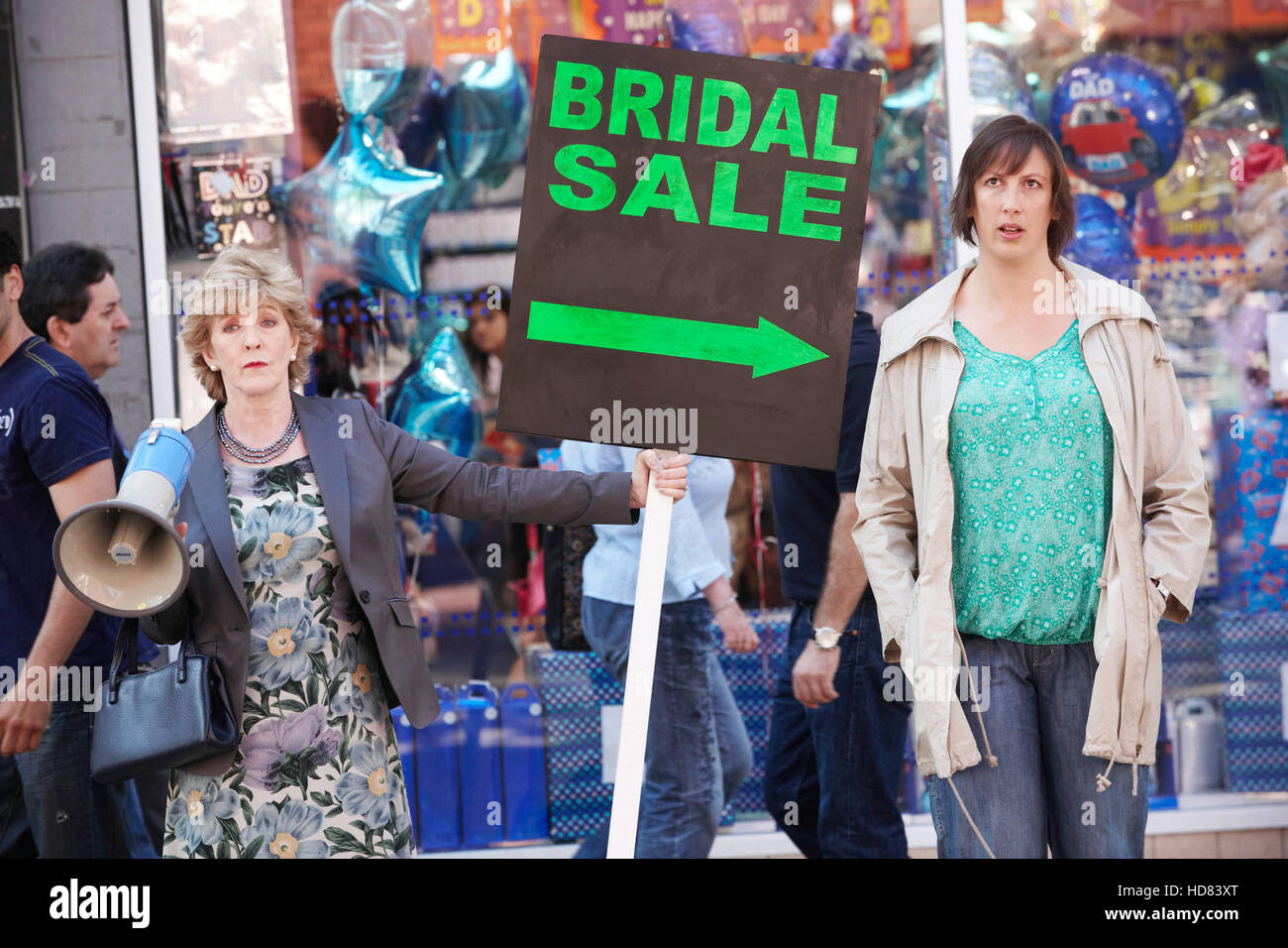 MIRANDA, (from left): Patricia Hodge, Miranda Hart, 'Date', (Season 1 ...