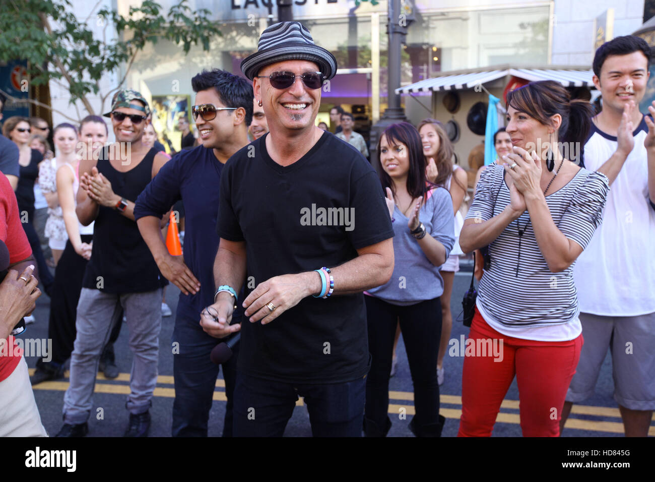 MOBBED, l-r: Napoleon D'umo, Howie Mandel, Tabitha D'umo in 'You're ...