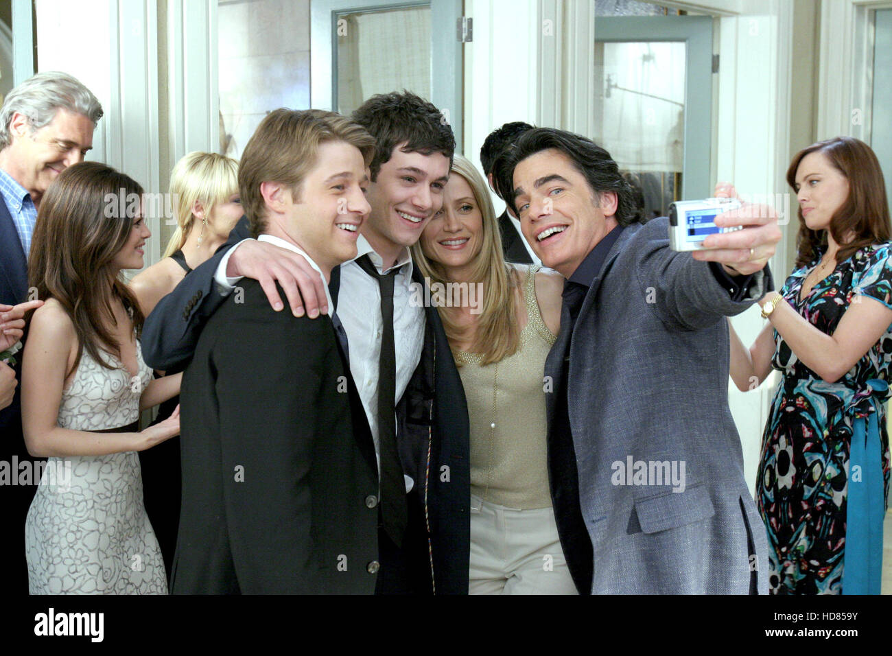 THE O.C., Benjamin McKenzie, Adam Brody, Kelly Rowan, Peter Gallagher ...