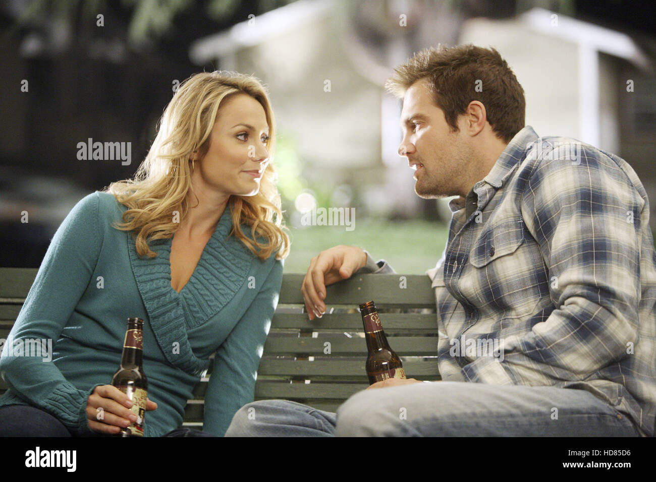 OCTOBER ROAD, Stacy Keibler, Geoff Stults, 'The Fine Art of Surfacing ...